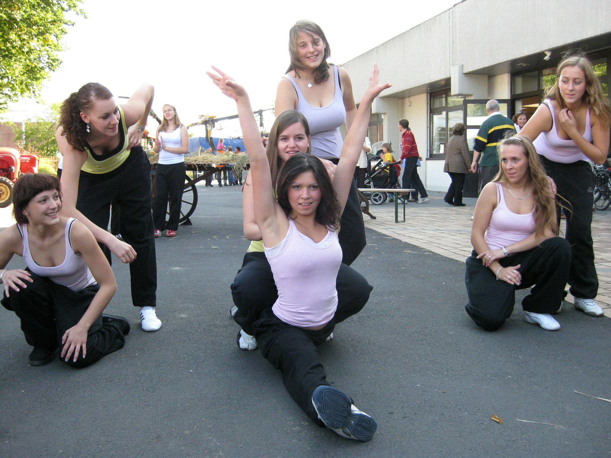 Dance & Fun Wenkbach e.V. - Showtanzauftritt bei der Lebenshilfe in ...