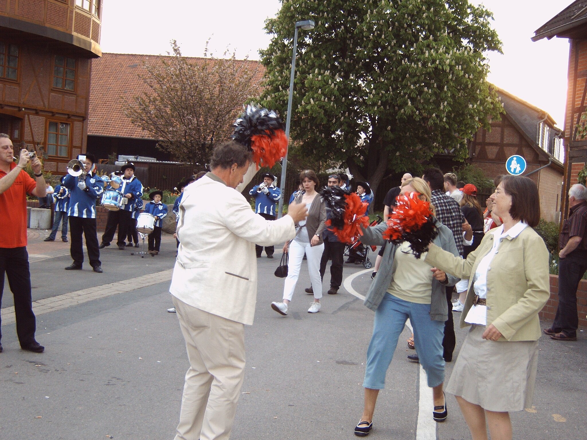 Freies Fanfarenkorps Alt-Laatzen zu Gast in Ingeln-Oesselse - Laatzen