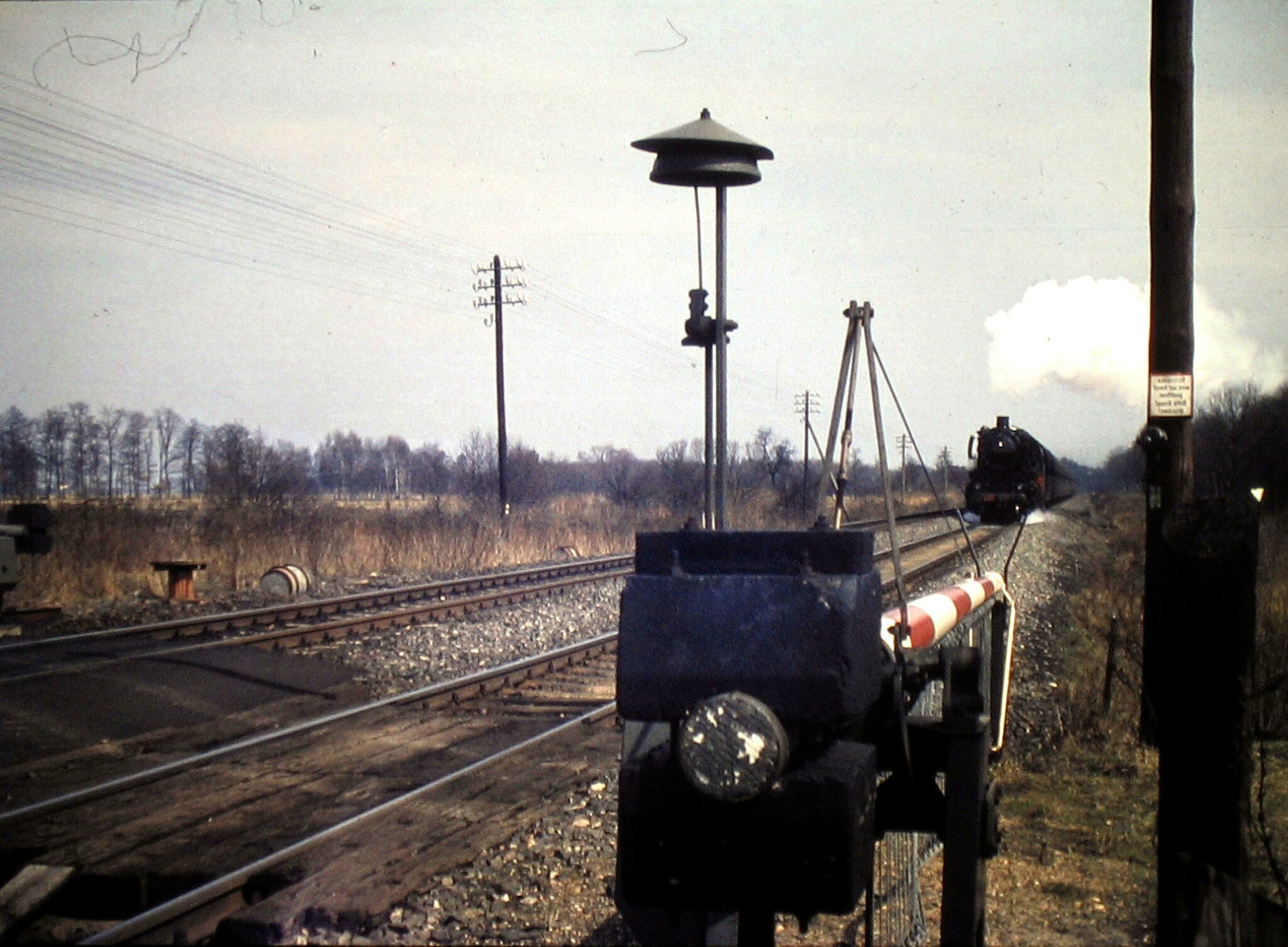 Am Bahngleis " Beim Streckenwärter ". - Peine