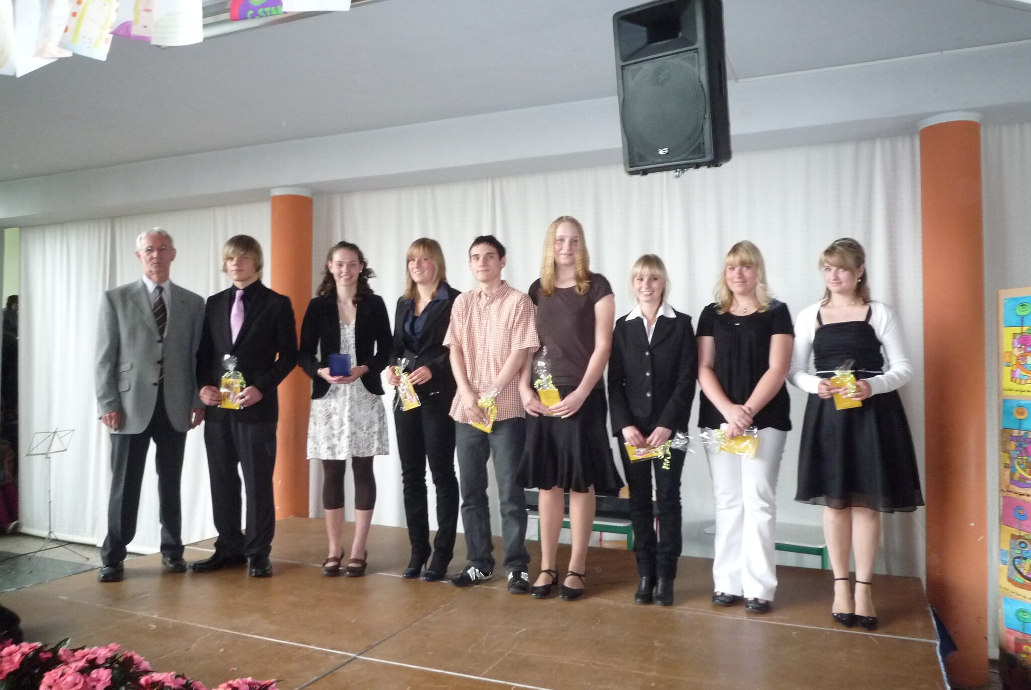 Schüler der HRS Badenhausen für besondere Leistungen ausgezeichnet ...