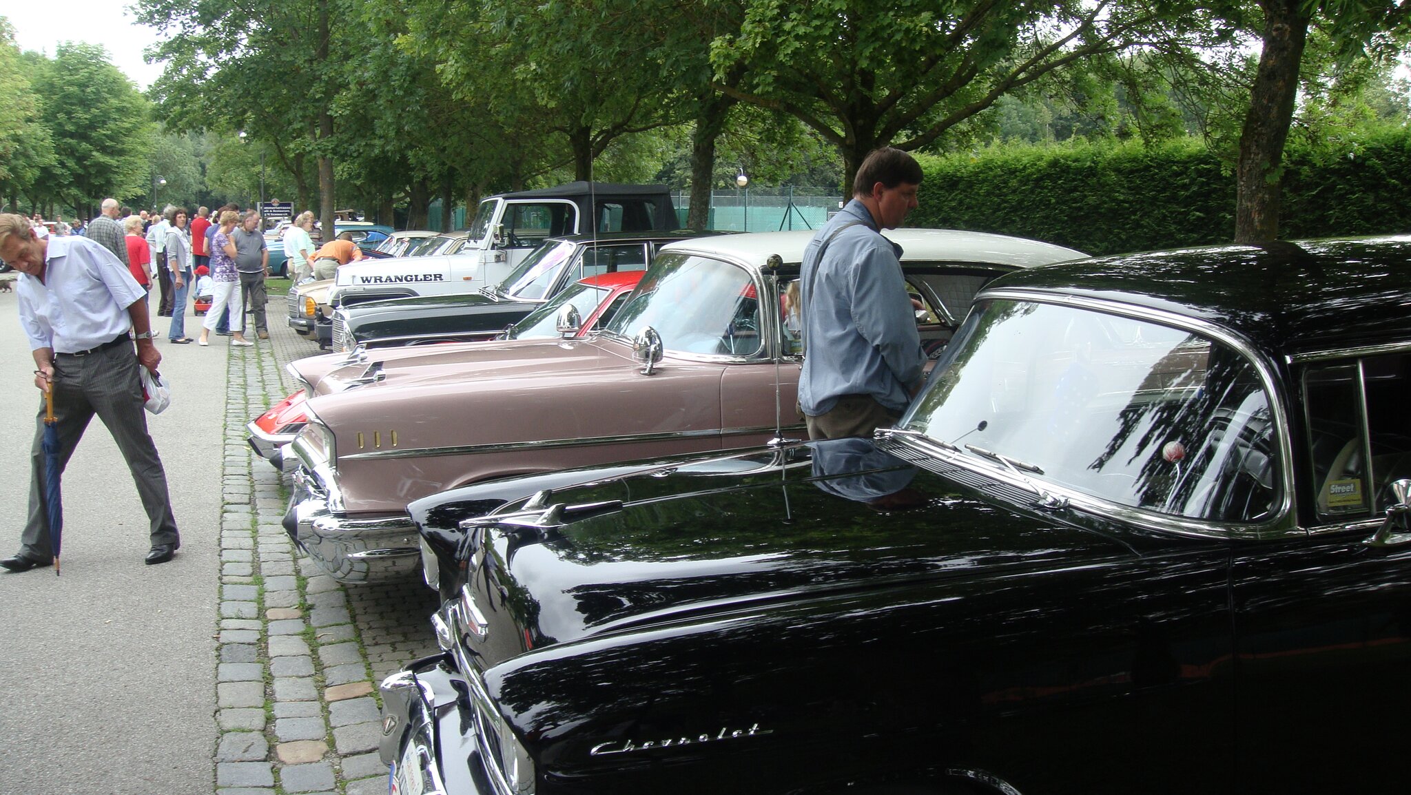 Oldtimertreffen der Freien Wähler Eichenau trotz Unwetterwarnung ein ...