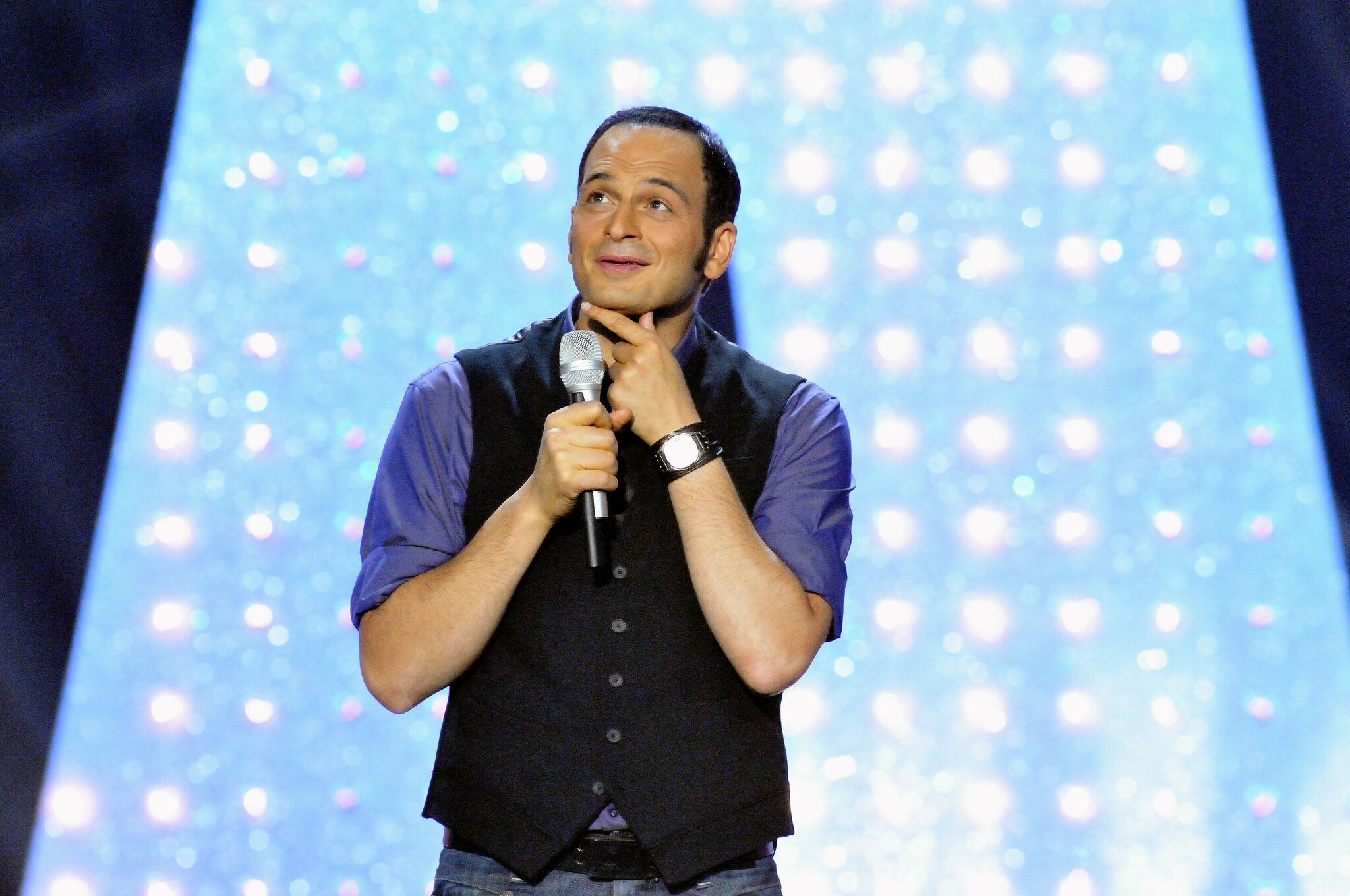 Live und Unzensiert“ zum 10 jährigen Jubiläum auf der Bühne -Kaya Yanar ...