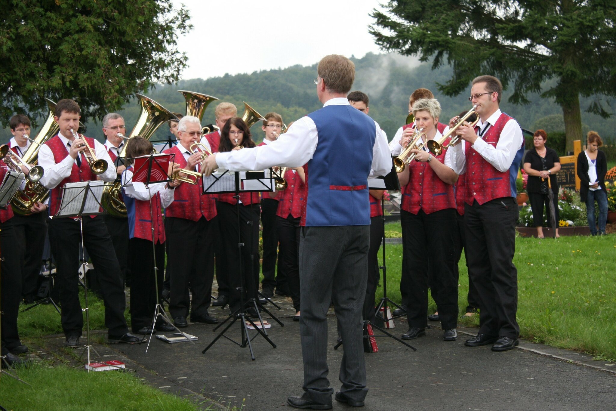 MIT GRANDIOSER FILMMUSIK FEIERT DER EVANGELISCHER POSAUNENCHOR BRACHT SEIN 60 JÄHRIGES JUBIL ÄUM ...