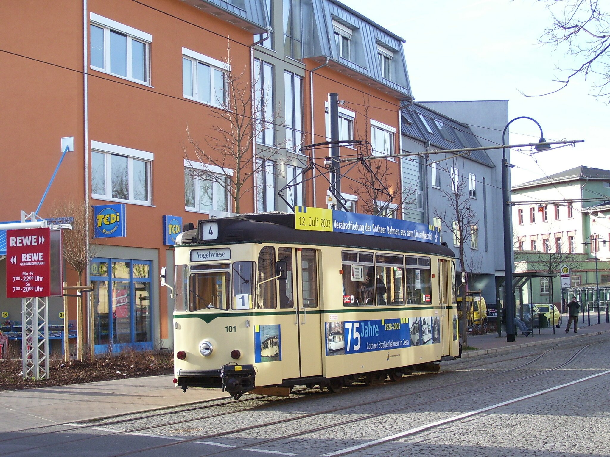 Naumburger Straßenbahn-Wagen 101 der Jenaer Verkehrsbetriebe in ...