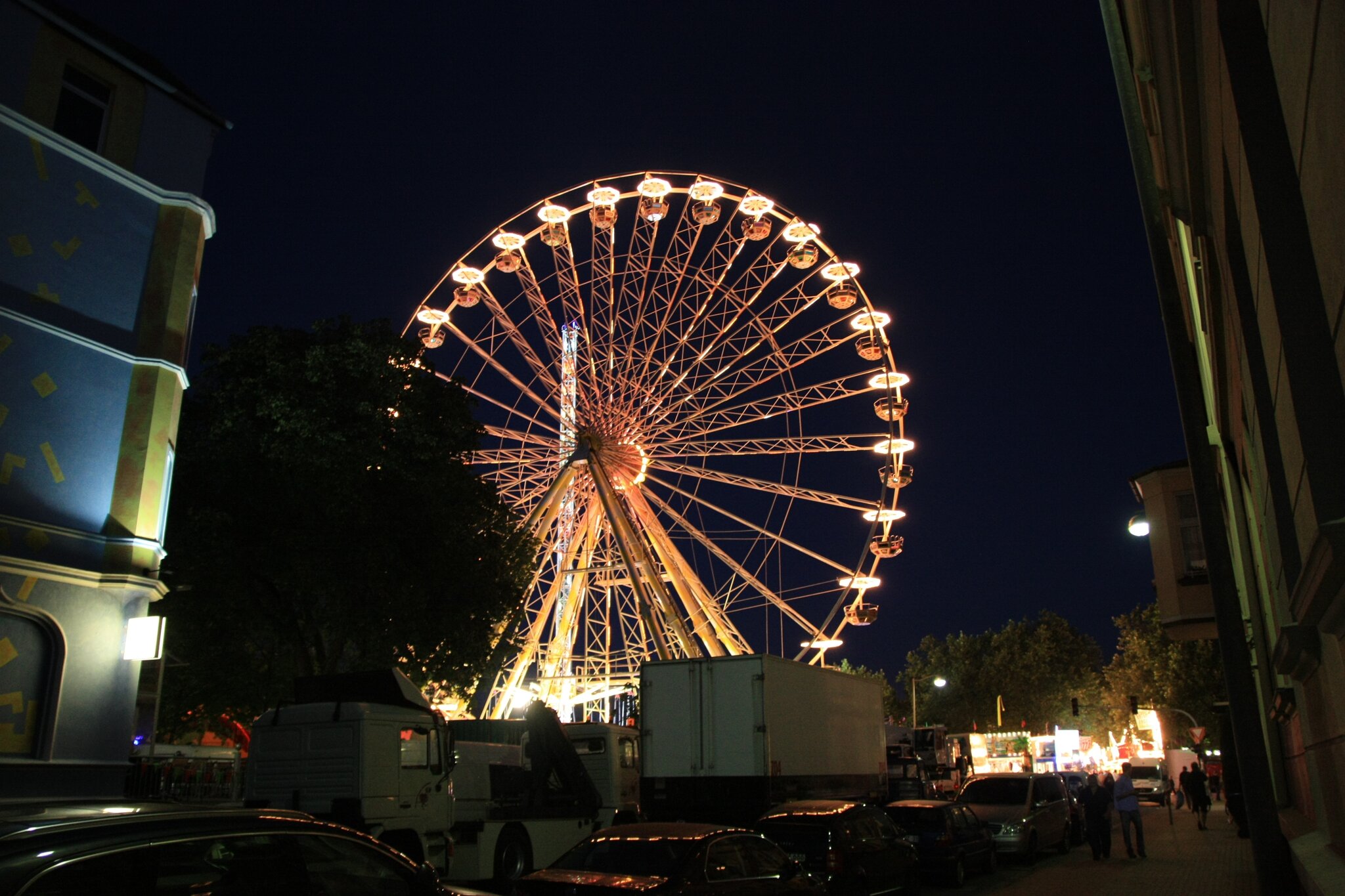 Riesenrad im Dunkeln - Lahstedt