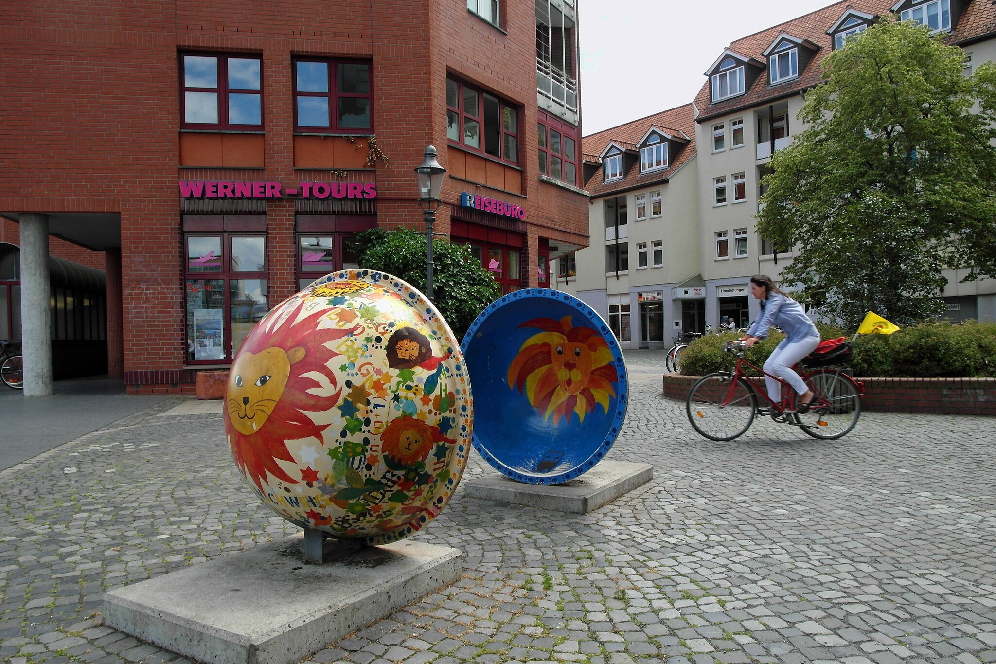 Nachgeformte „Magdeburger Halbkugeln“ in Braunschweig - Braunschweig