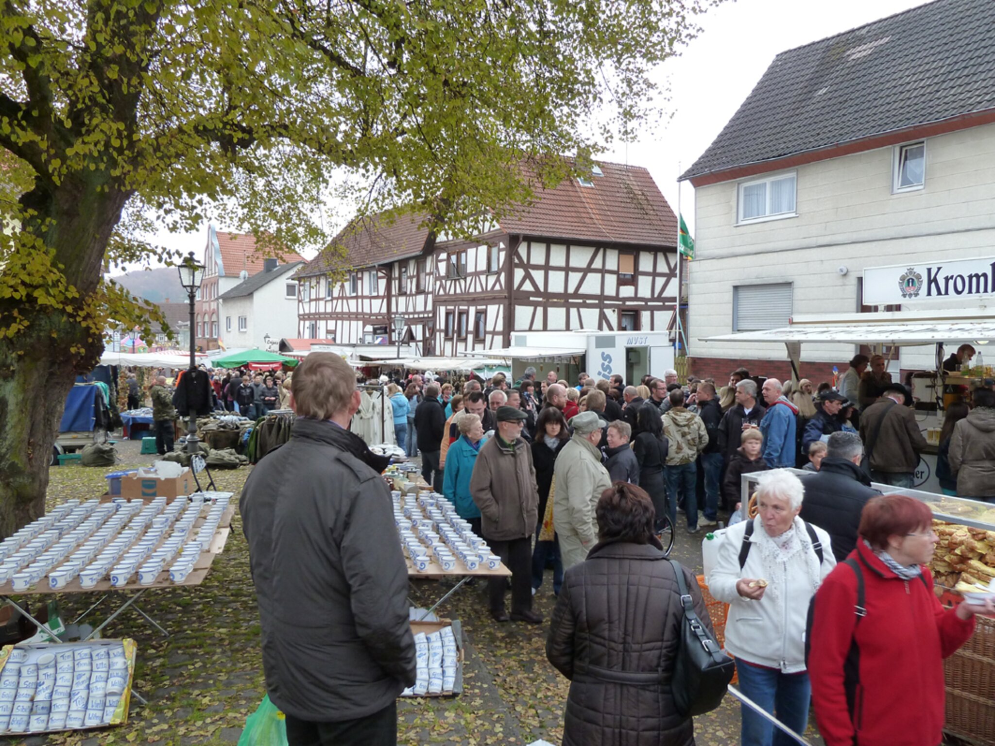 Besuch des Nickelsmarktes in Allendorf (Lumda) - Marburg