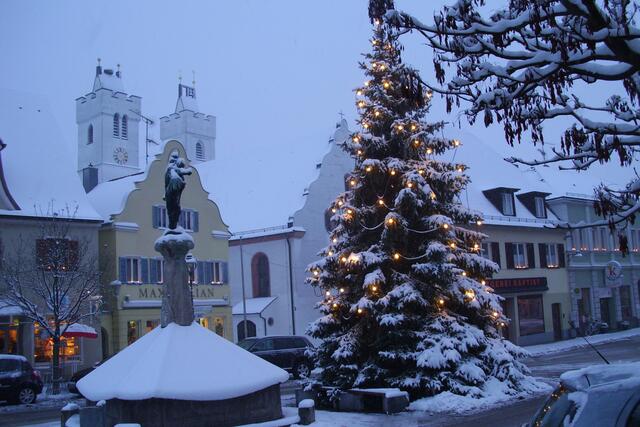 Früher und heute beliebt - Der Wertinger Marktplatz im Blickpunkt ...