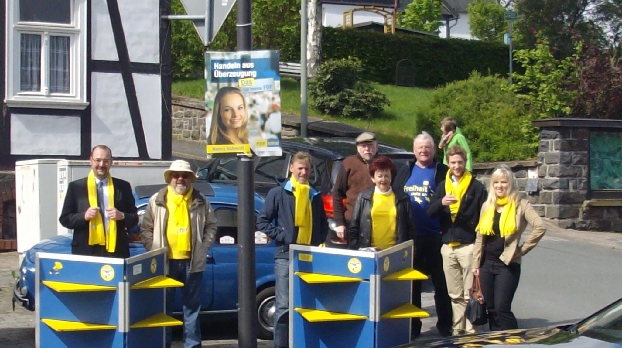 FDP-Signal in Hallenberg – Liberale im Straßenwahlkampf - Hallenberg