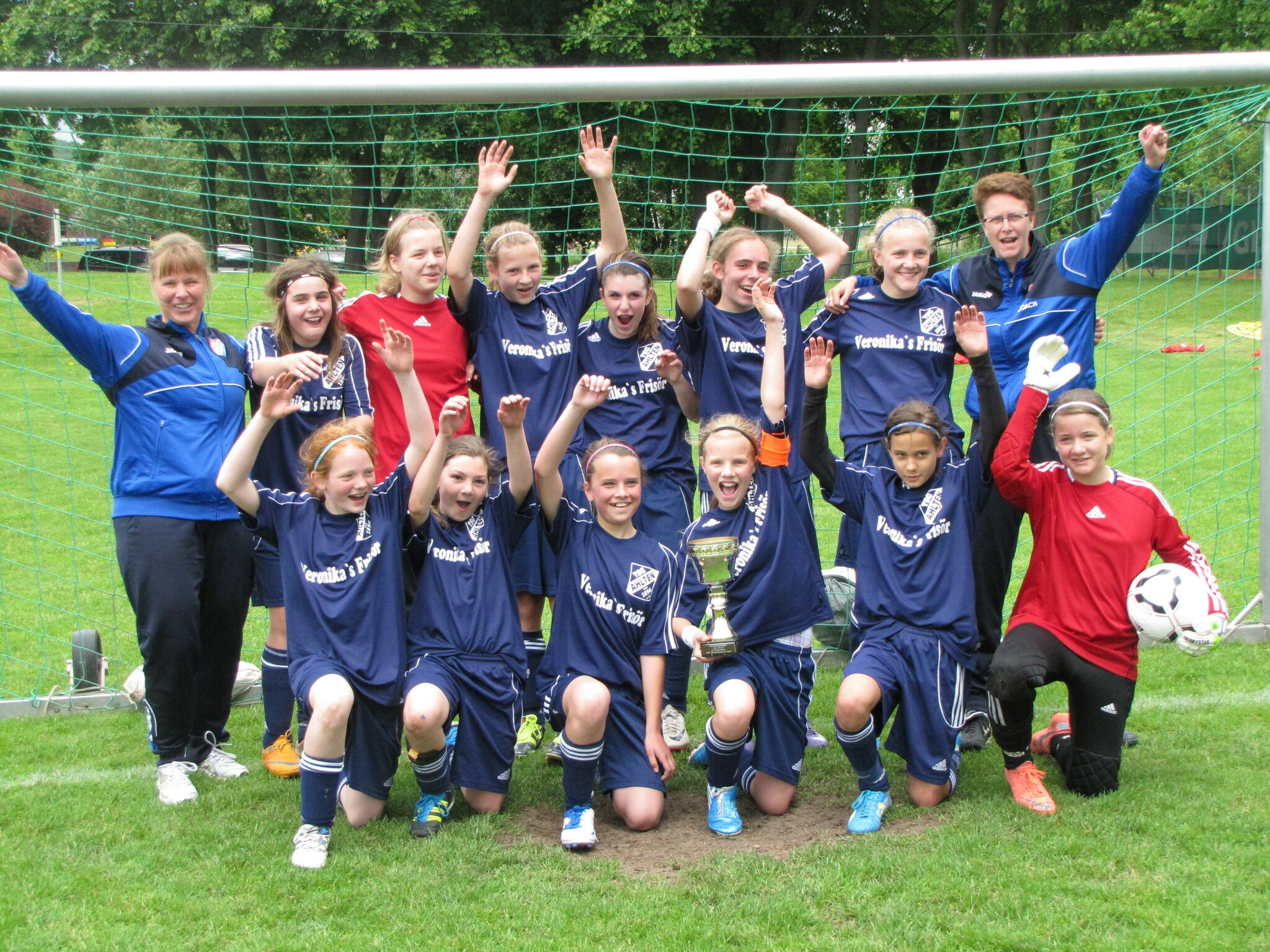 Kreispokalendspiele Juniorinnen beim FC Bennigsen - Springe