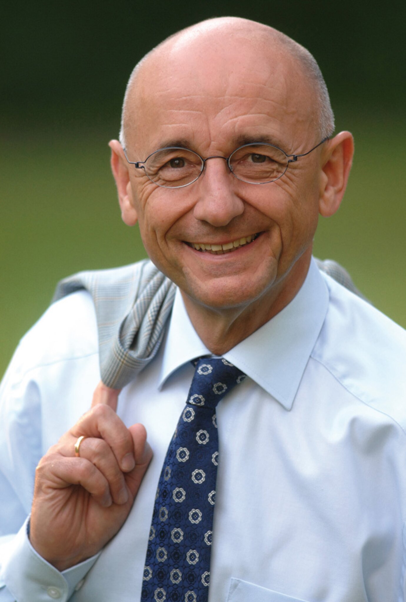 Förderung des kommunalen Straßenbaus im Landkreis Günzburg nach dem ...