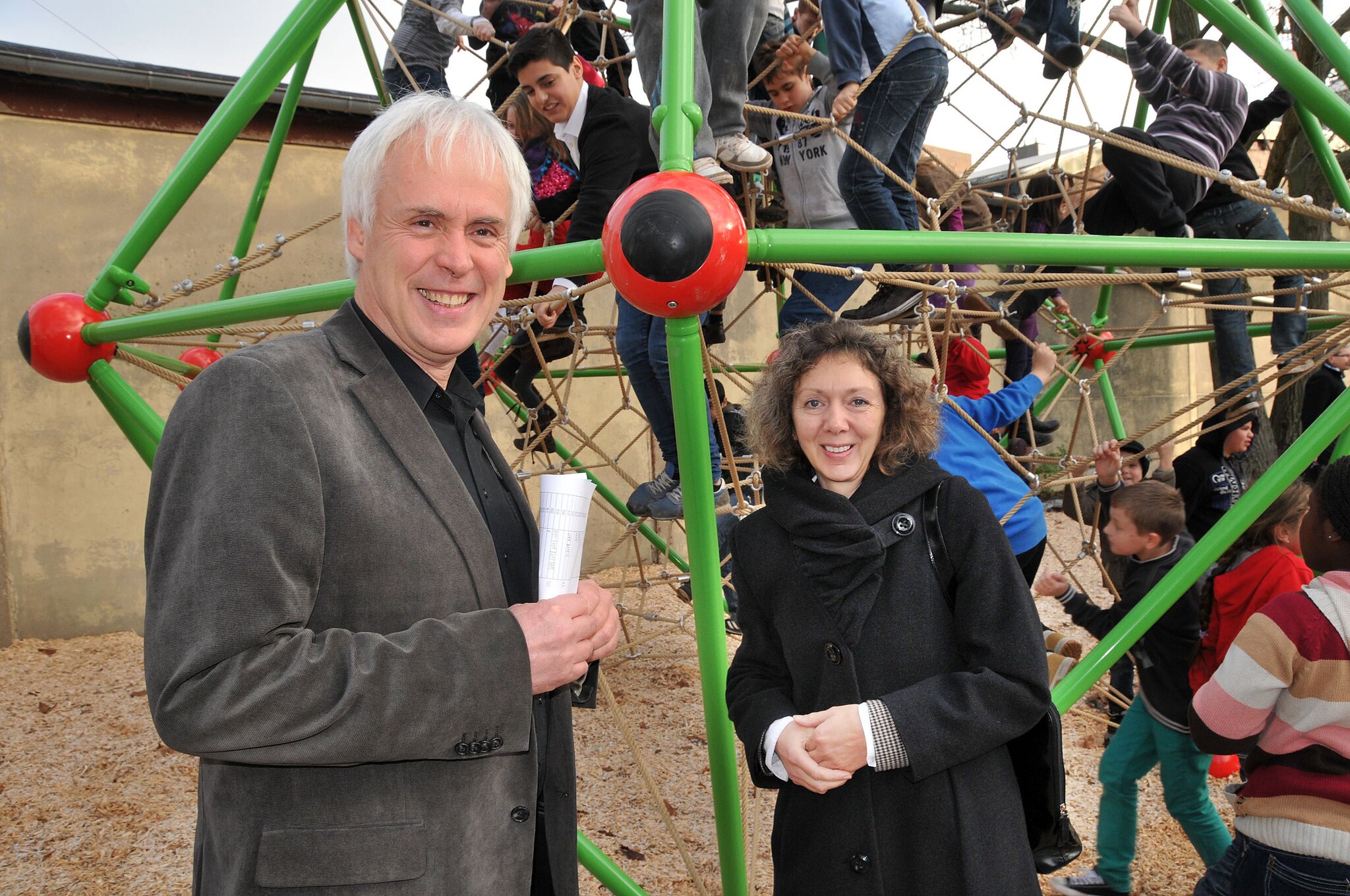 Neuer Kletterspaß für die Christian-Andersen-Schule - Hannover-Seelhorst