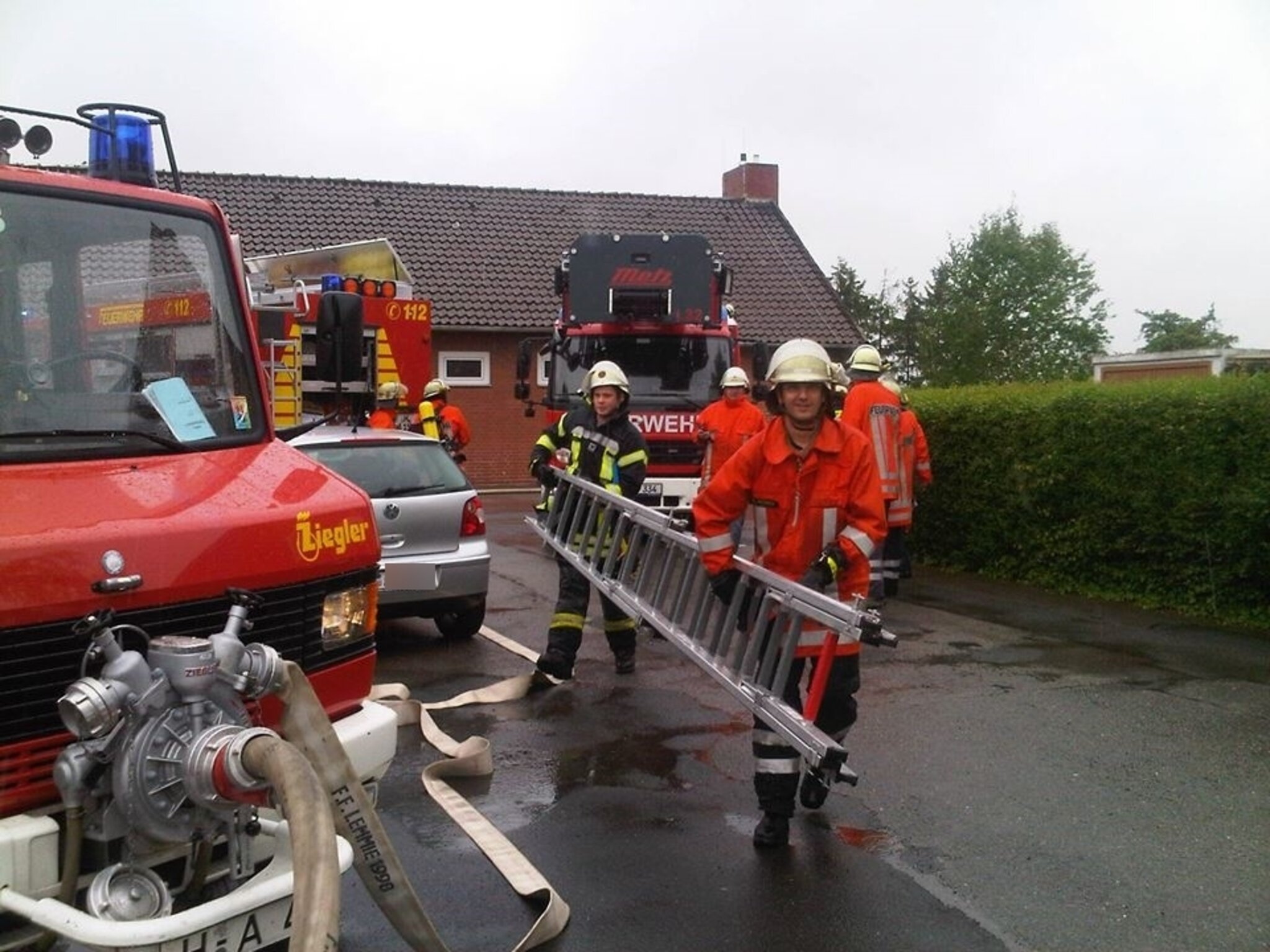 Erneut starke Rauchentwicklung aus Schornstein - Hemmingen