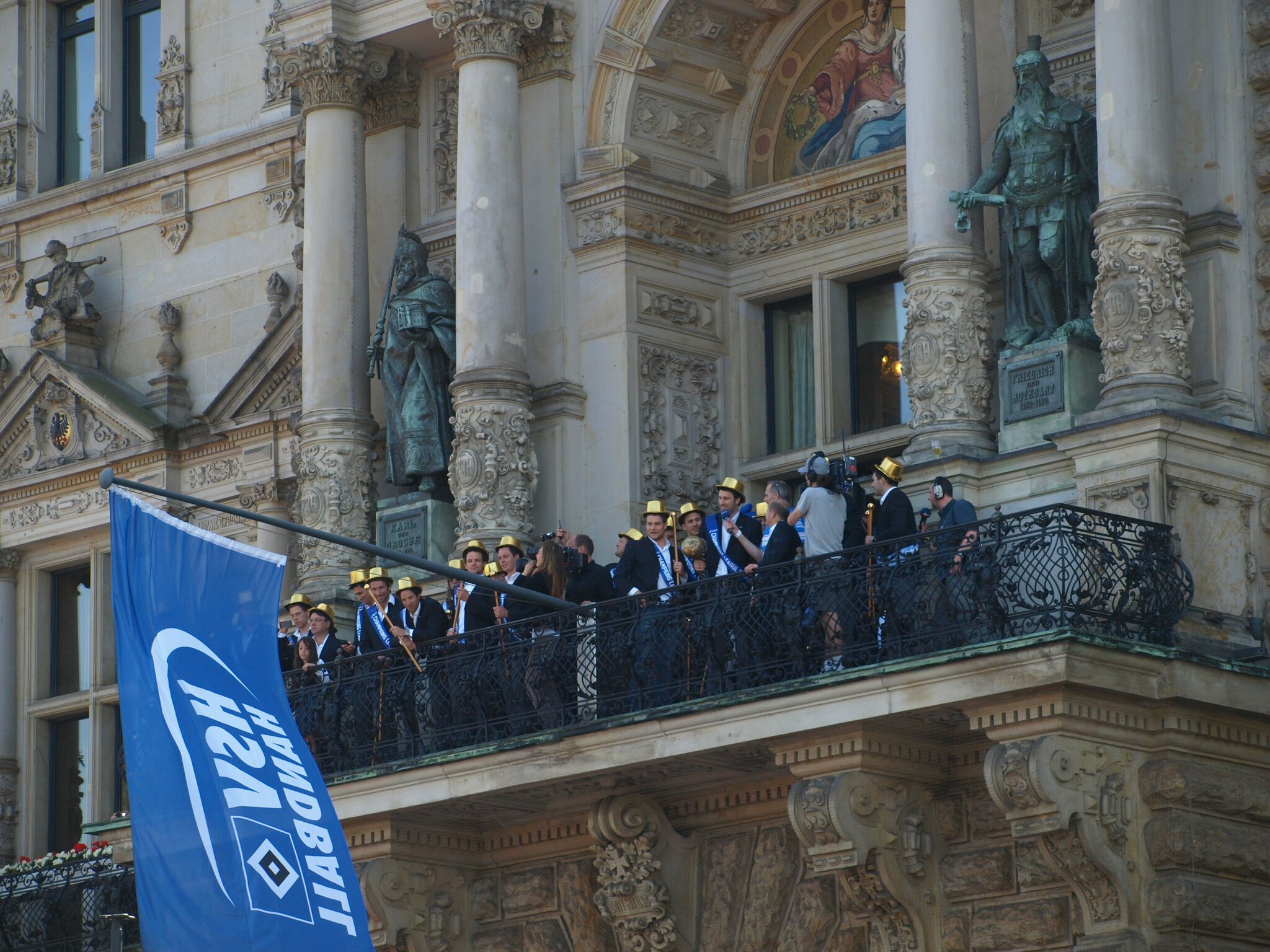 Handball Bundesliga: Der HSV fährt zweiten Sieg ein - Hamburg