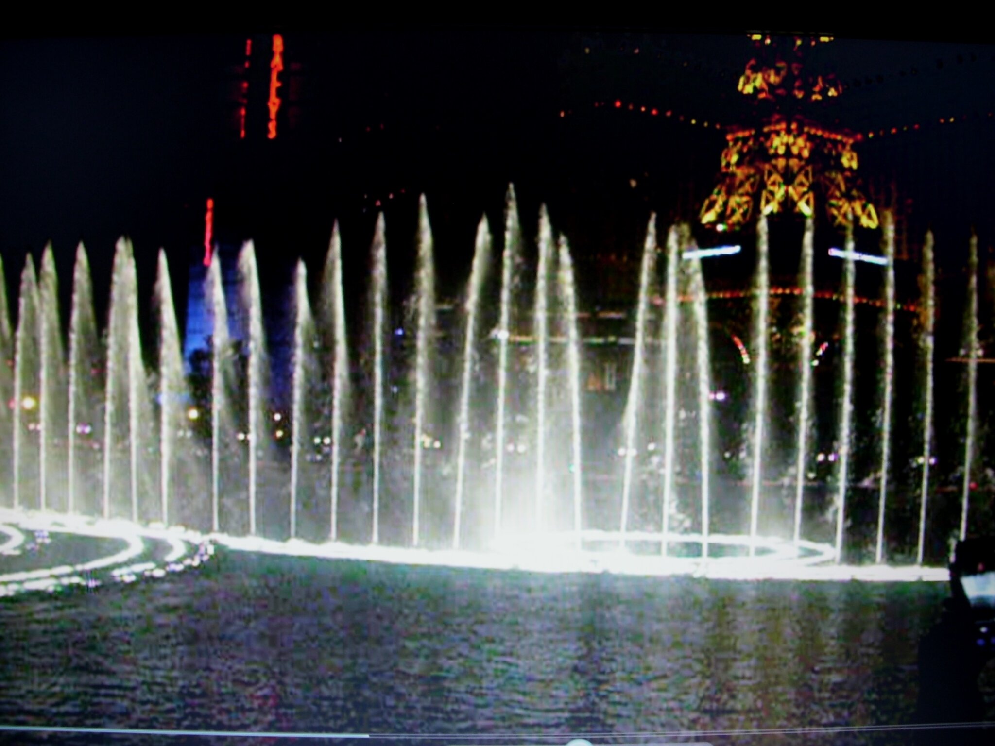 Super Late-Light-Shows in Las Vegas . . . - Burgdorf