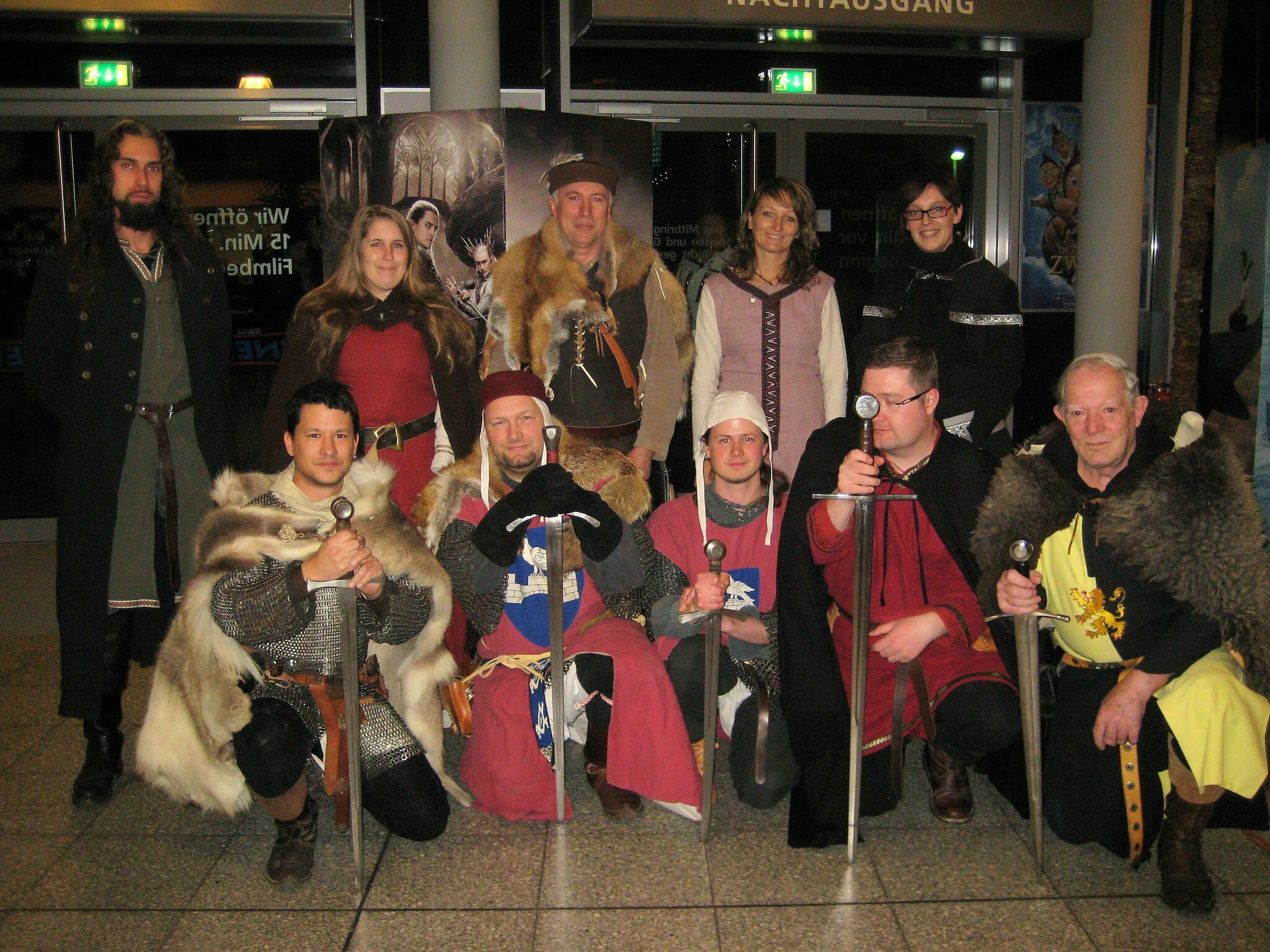 ECHTE RITTER IM KINO - Aichach