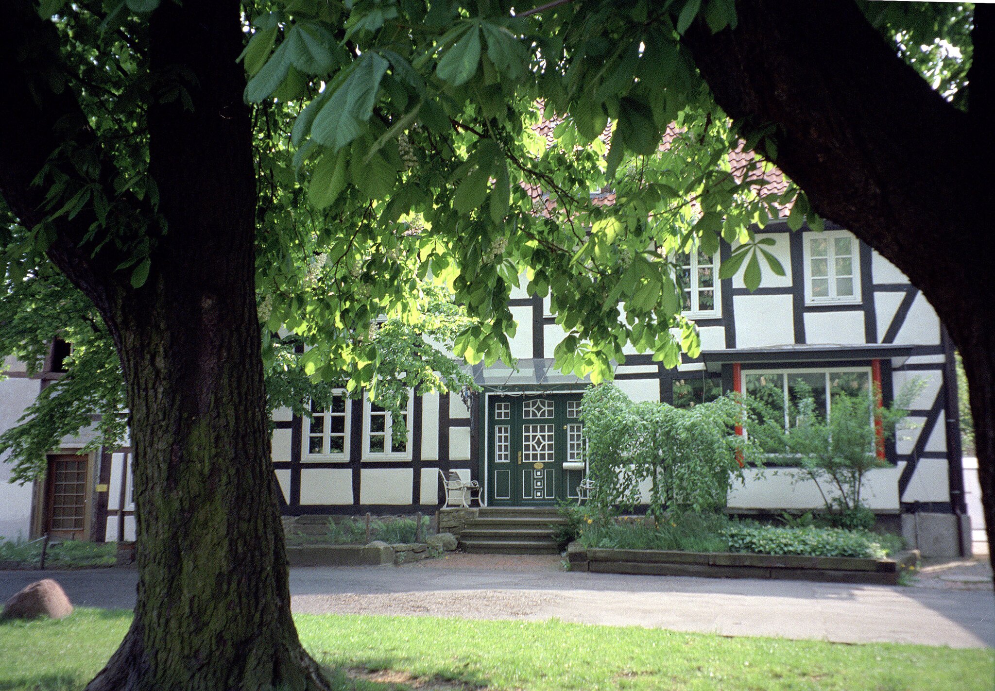 Kulturdenkmale in Ronnenberg: Am Kirchhof gibt es noch viel altes ...