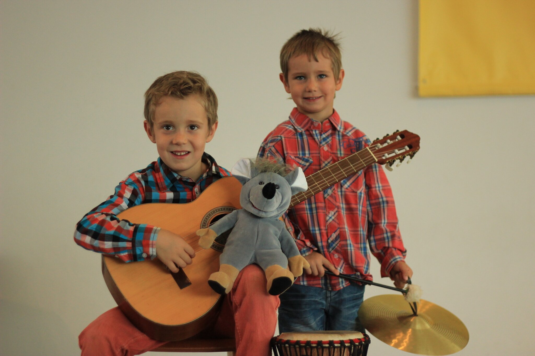 "Maximus Musikus" erkundet die Musikschule Biberbach - Biberbach