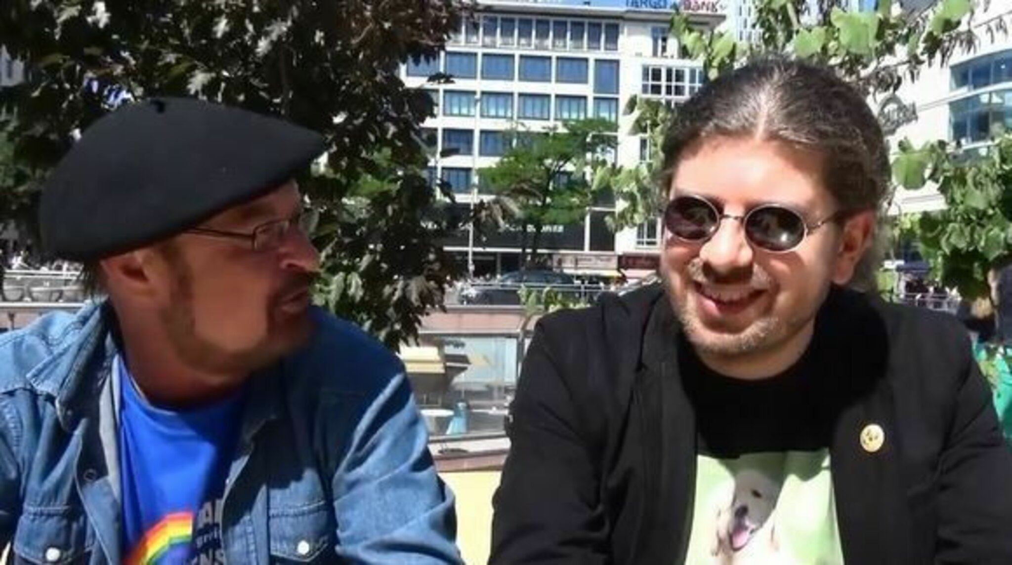Bundesvorsitzender Stefan B. Eck im Gespräch mit dem ...
