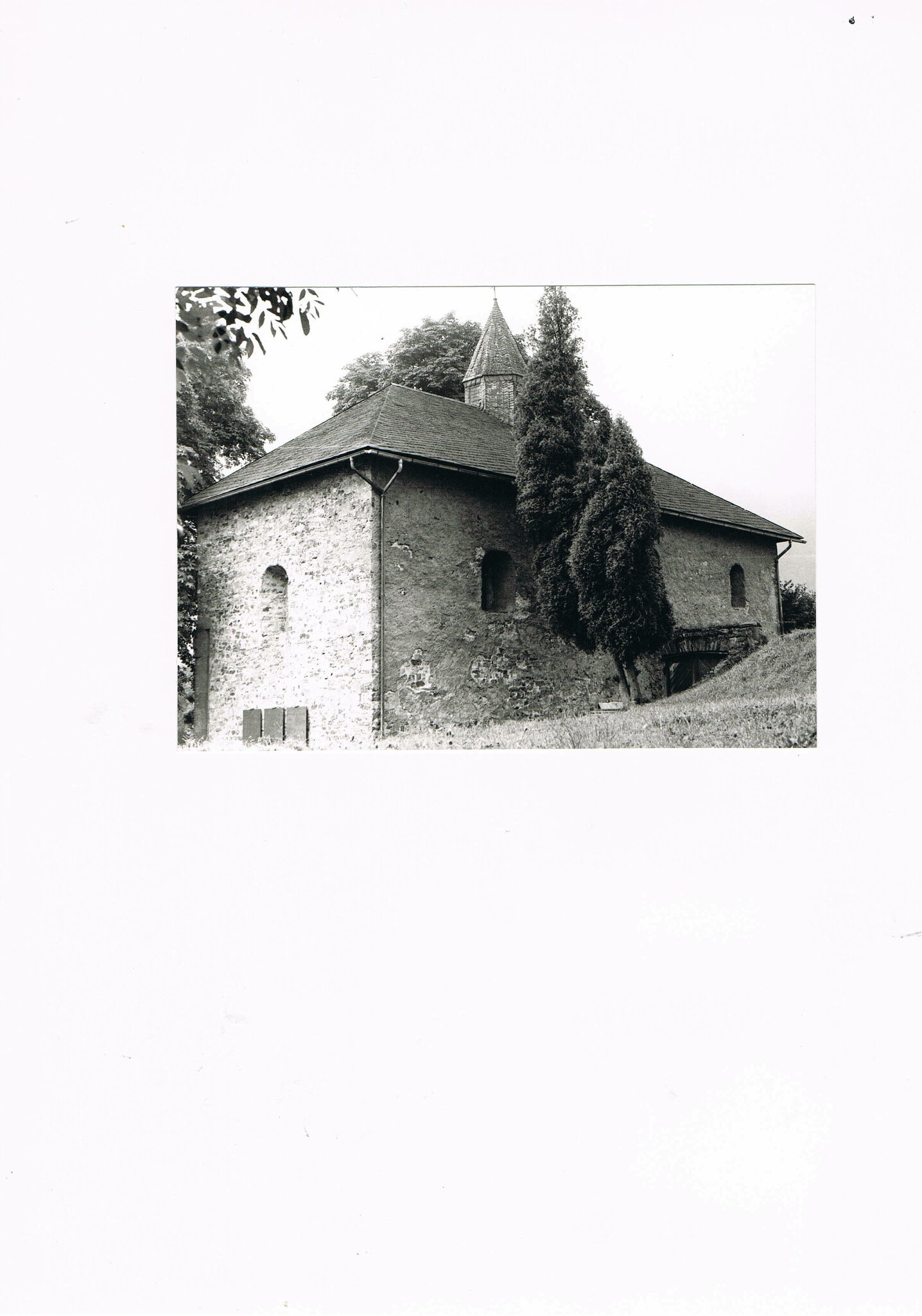 Die Emmaus - Kapelle in Hatzfeld. - Hatzfeld (Eder)