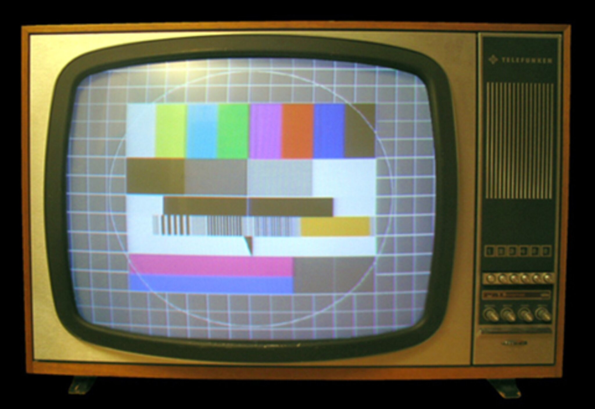 Das ultimative Abenteuer in der DDR; Farbfernseher kaufen - Naumburg ...