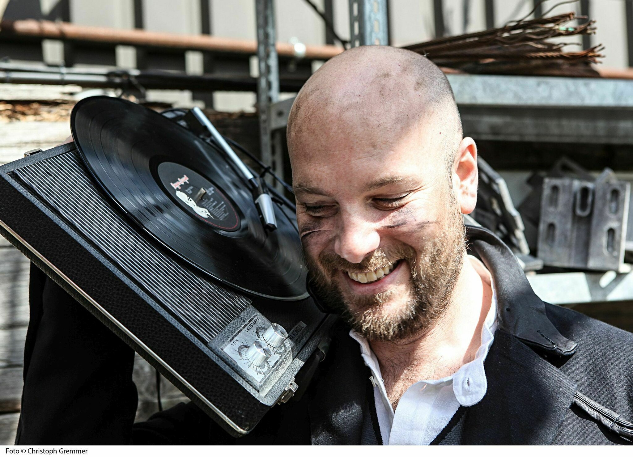 STEPHAN ZINNER - „Wilde Zeiten“ - Solo-Musik-Kabarett -Live in ...