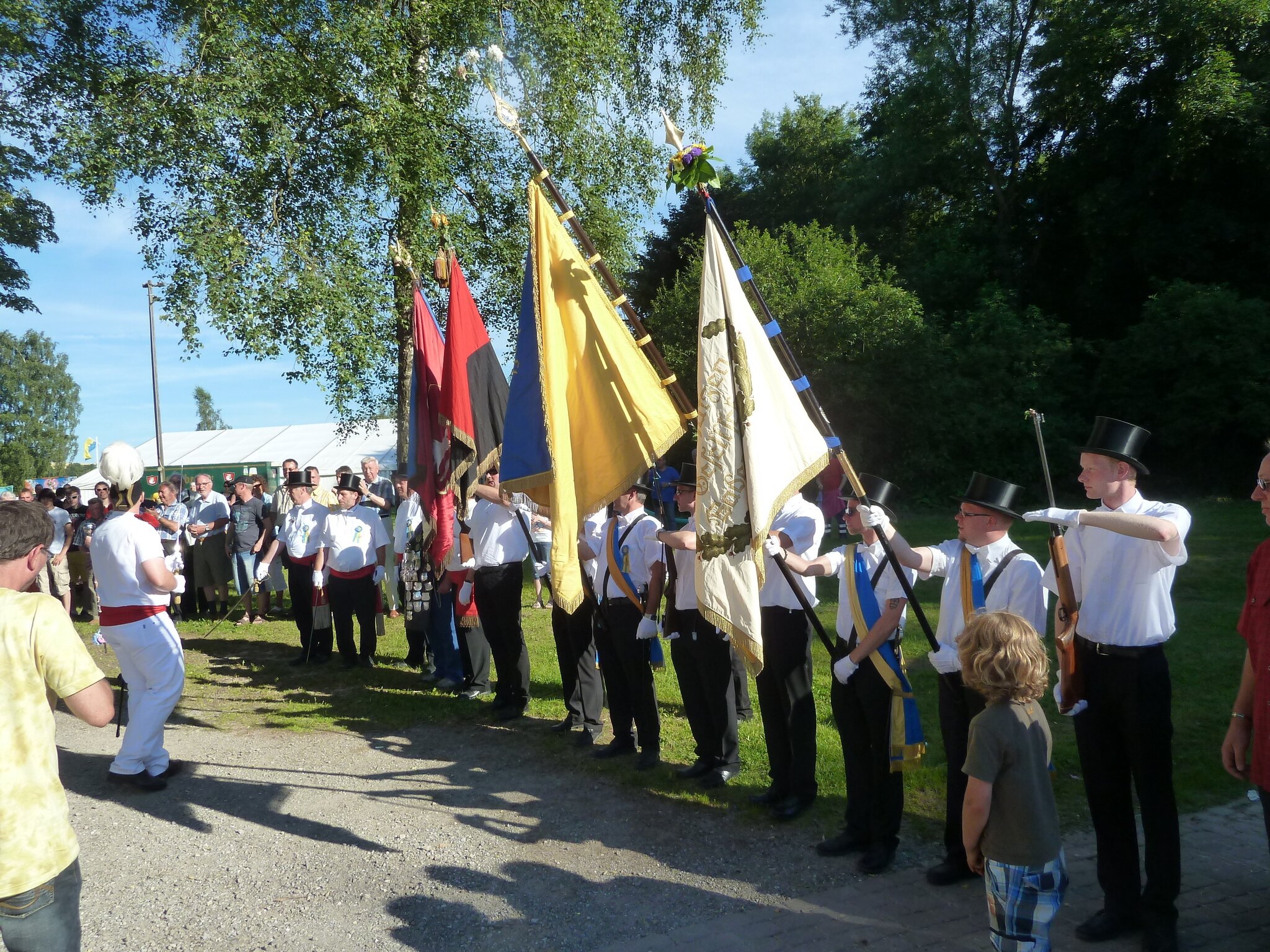 Schützenfest Badenhausen begann mit dem Pokalschießen am 5. Juli 2015 ...