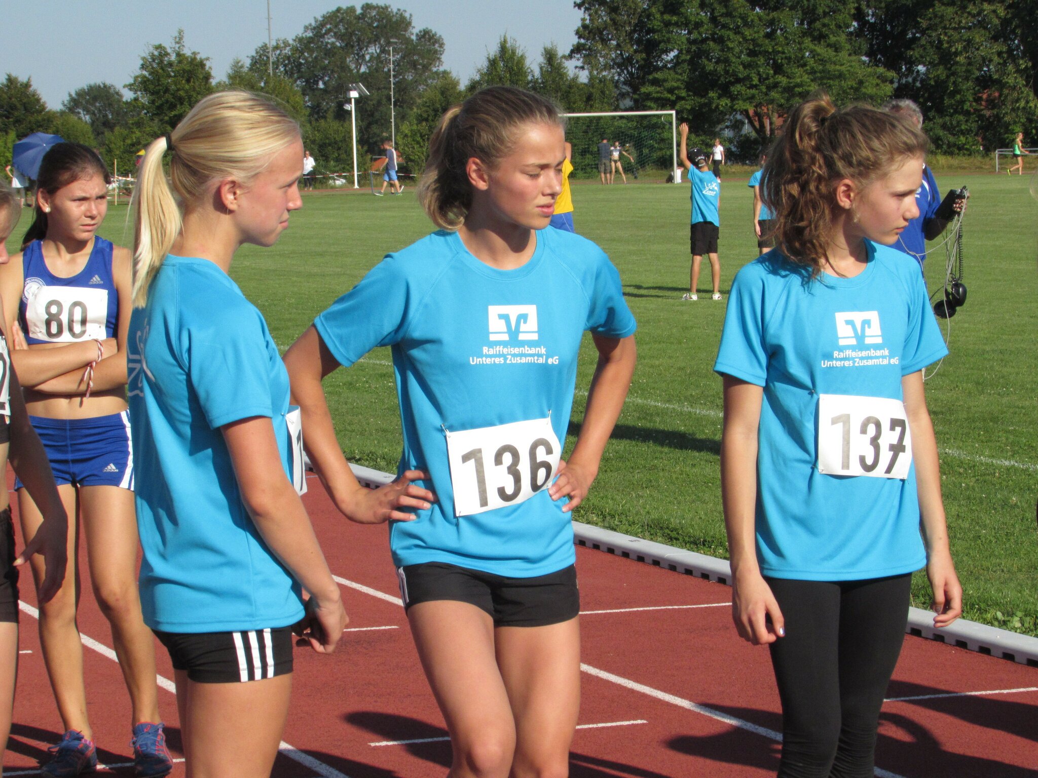 Jana Hirschbeck läuft LG-Rekord über 800 Meter der Jugend U14 - Meitingen