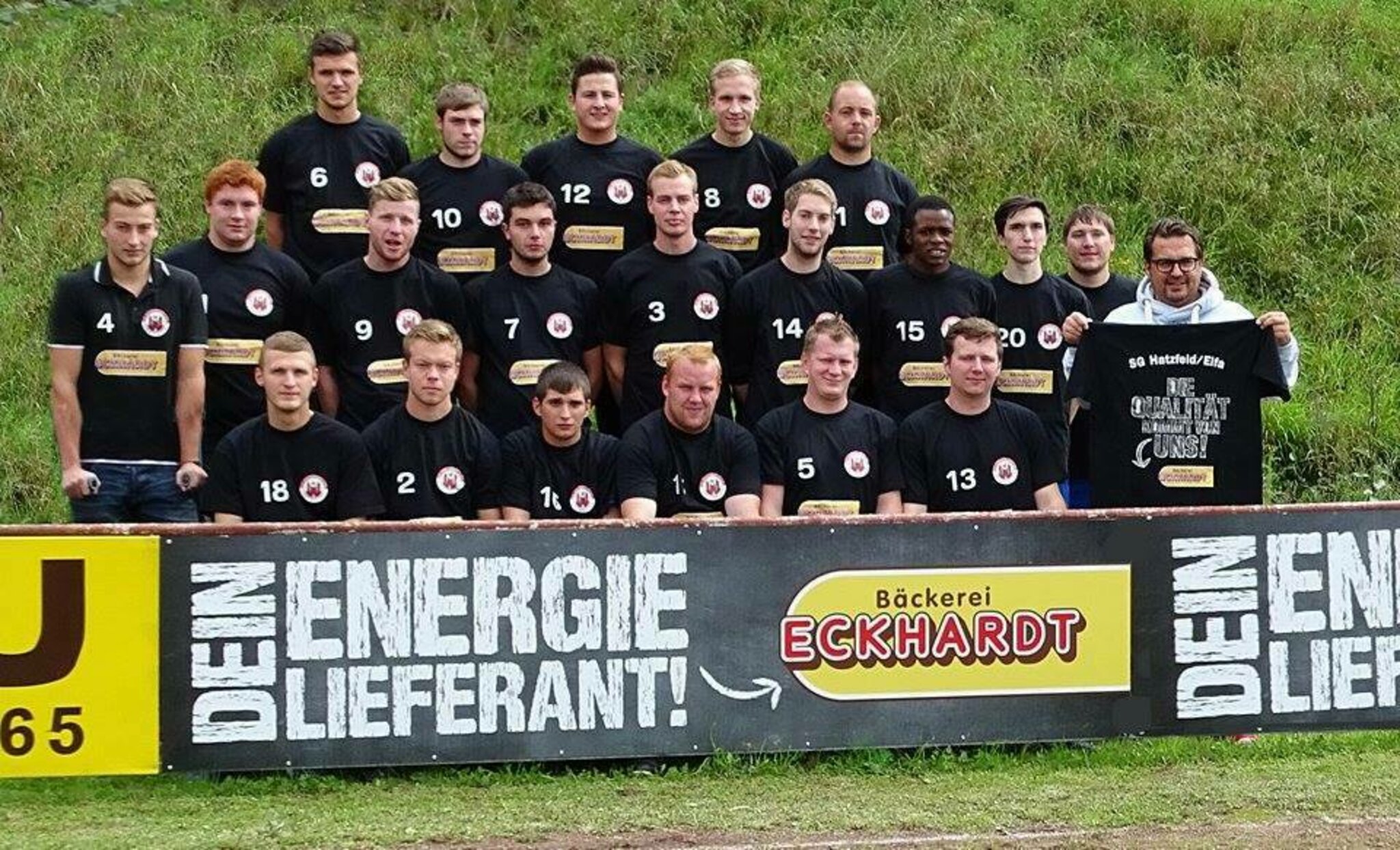 Neue Aufwärm-Trikots für die Spielgemeinschaft Hatzfeld / Eifa ...