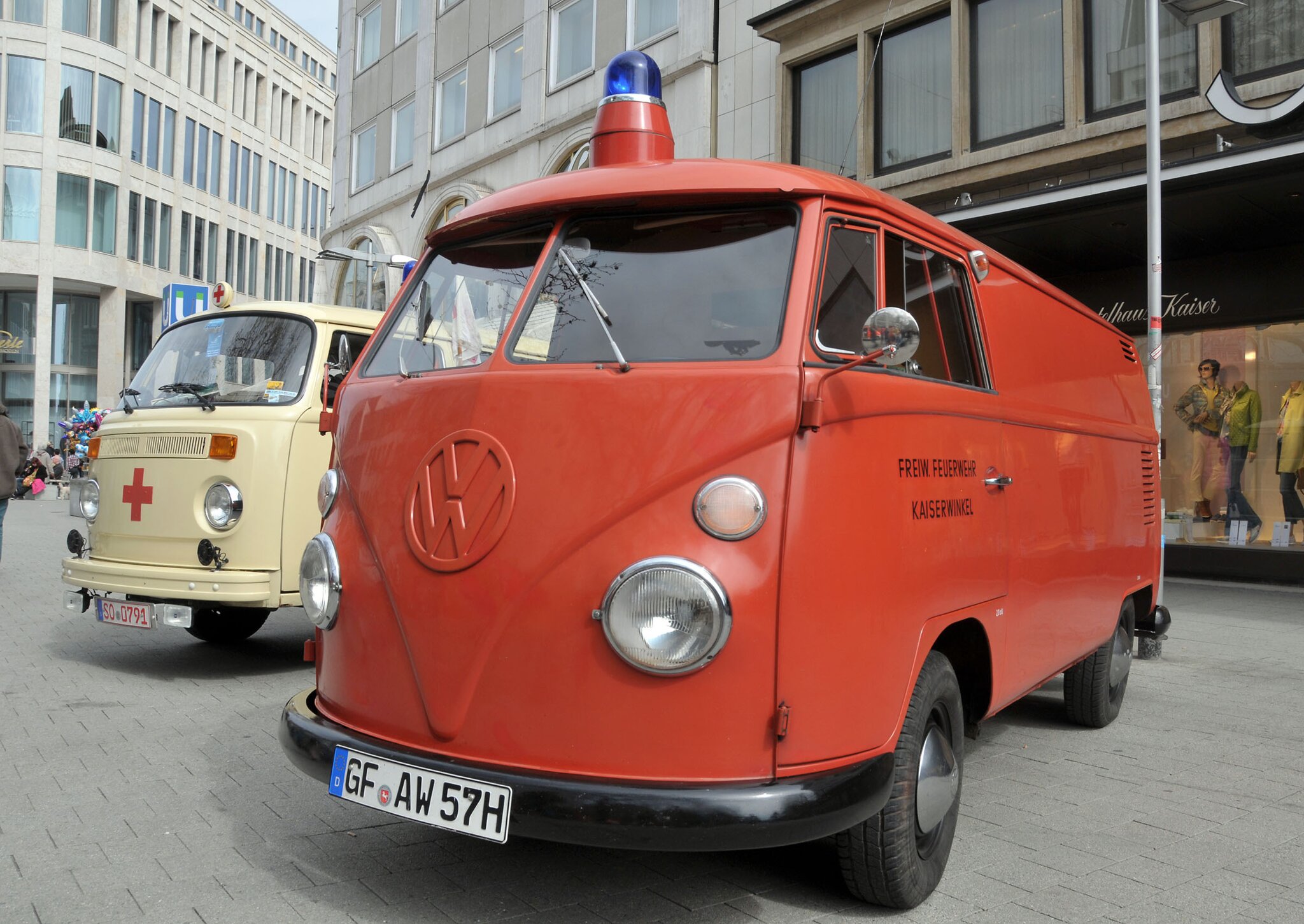 VW-Oldtimer zogen die Blicke auf sich - Hannover-Mitte
