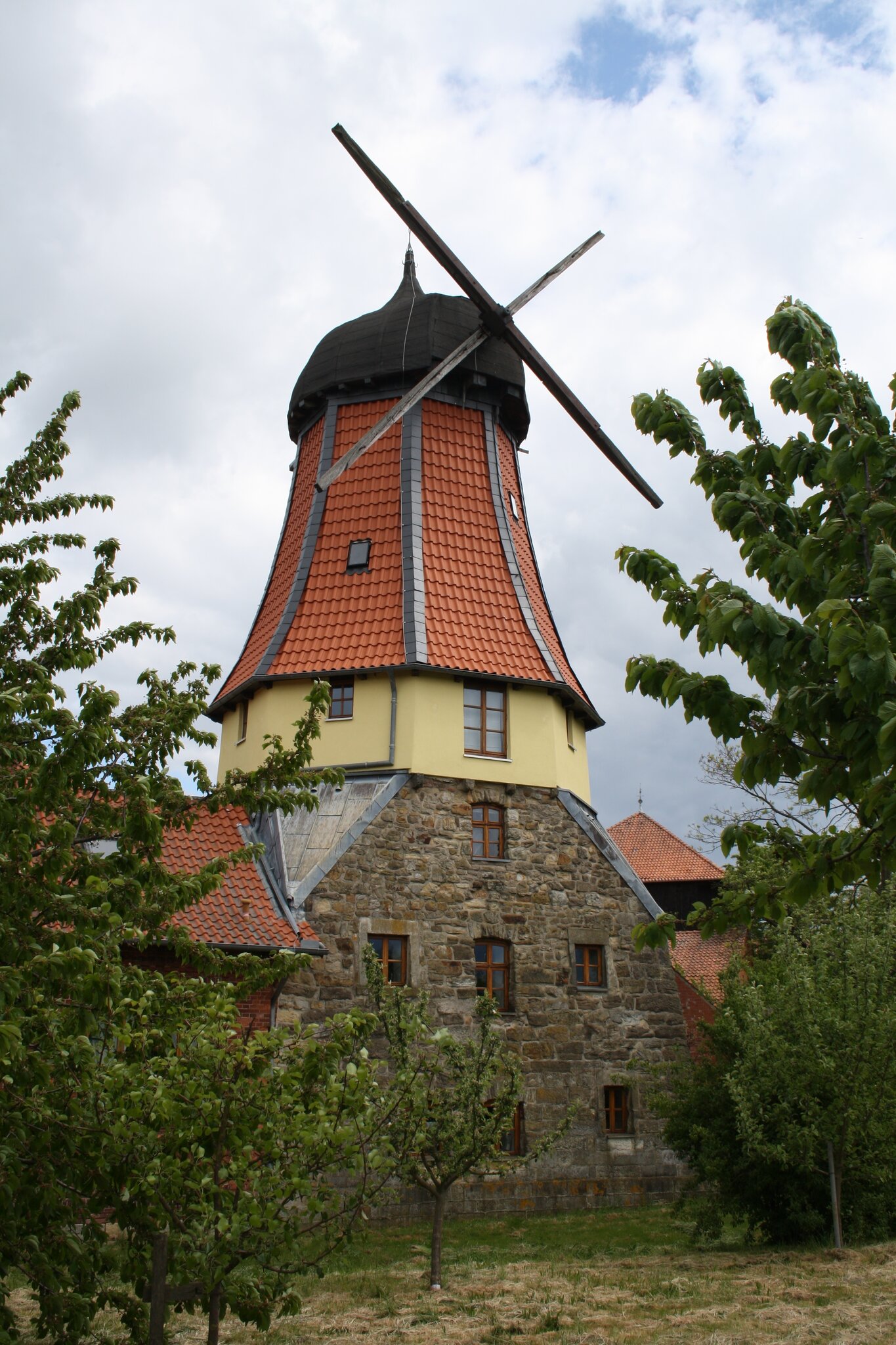 Mühlentag 2016 - Station 3: Die Windmühle beim Gut Dunau - Seelze