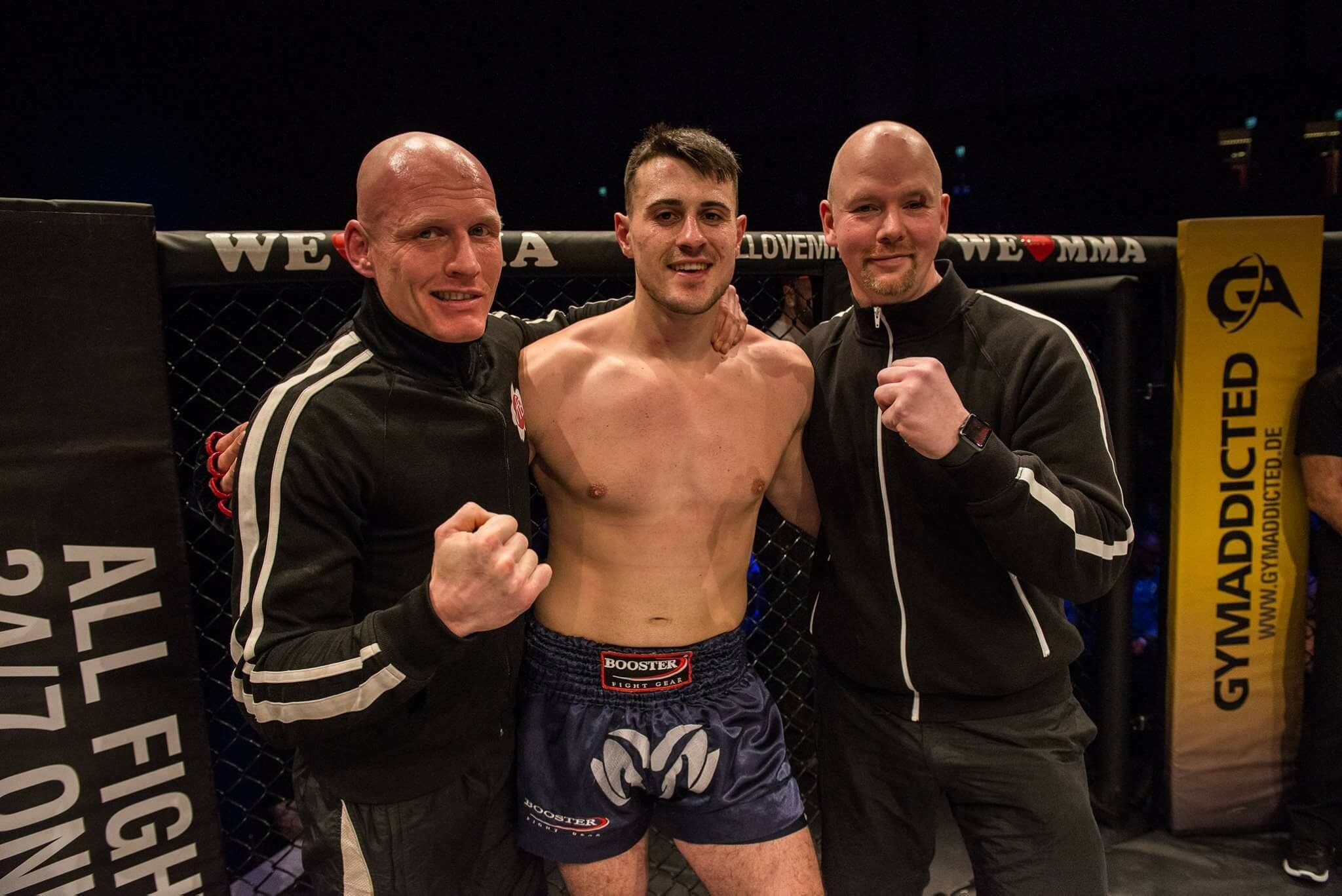 Spektakulärer MMA Sieg in Rekordzeit - Langenhagen