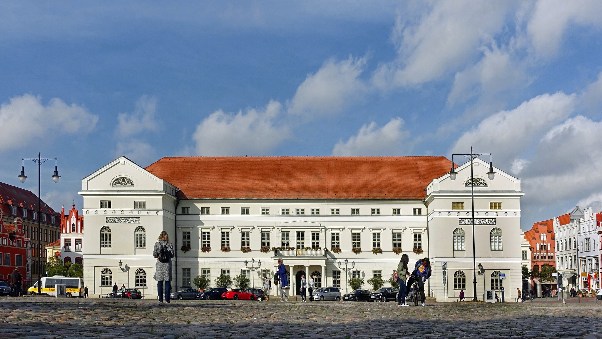 Wismarer Rathaus fast zweihundert Jahre alt - Wismar