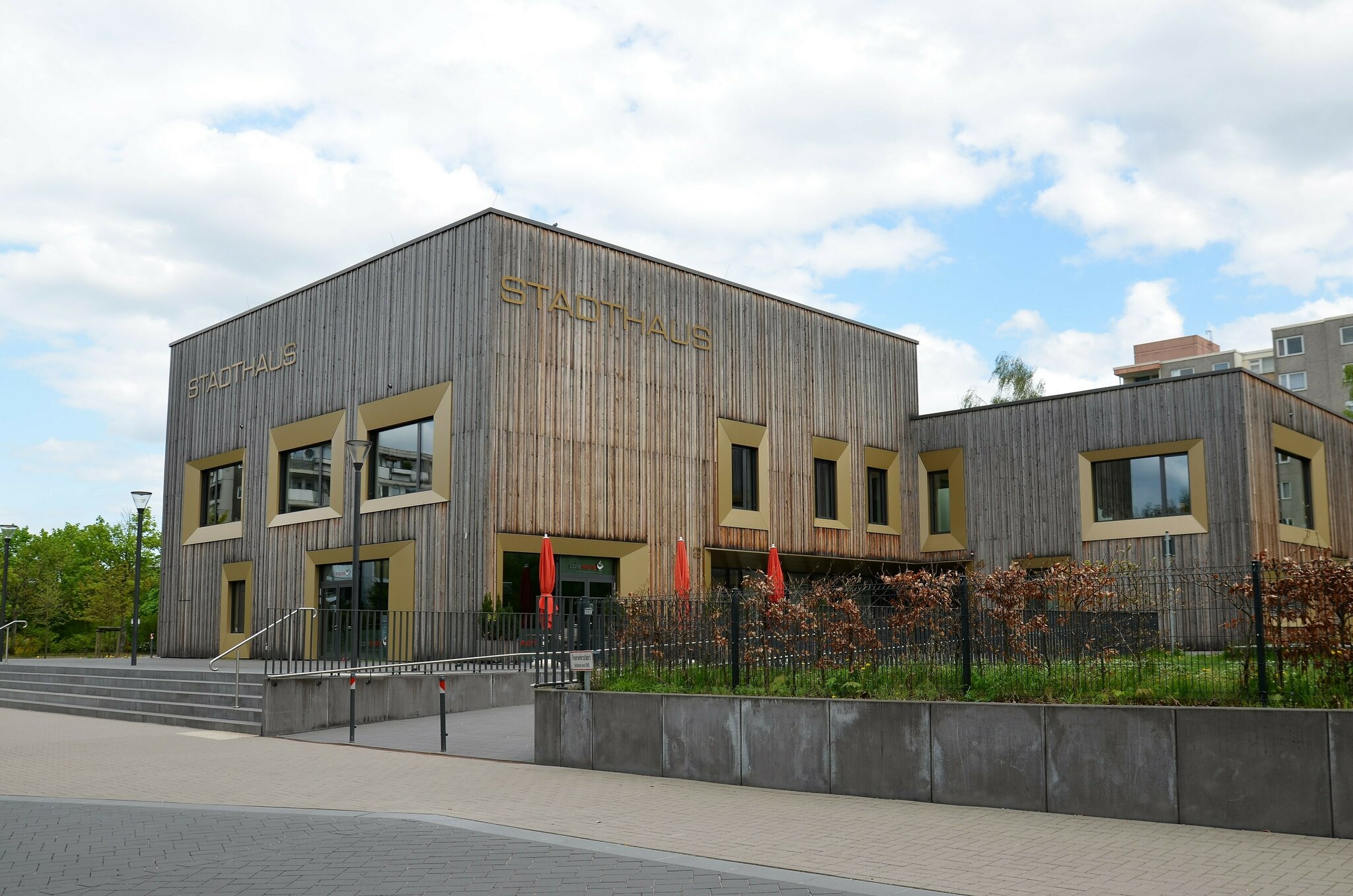 Laatzen - Stadthaus - Laatzen