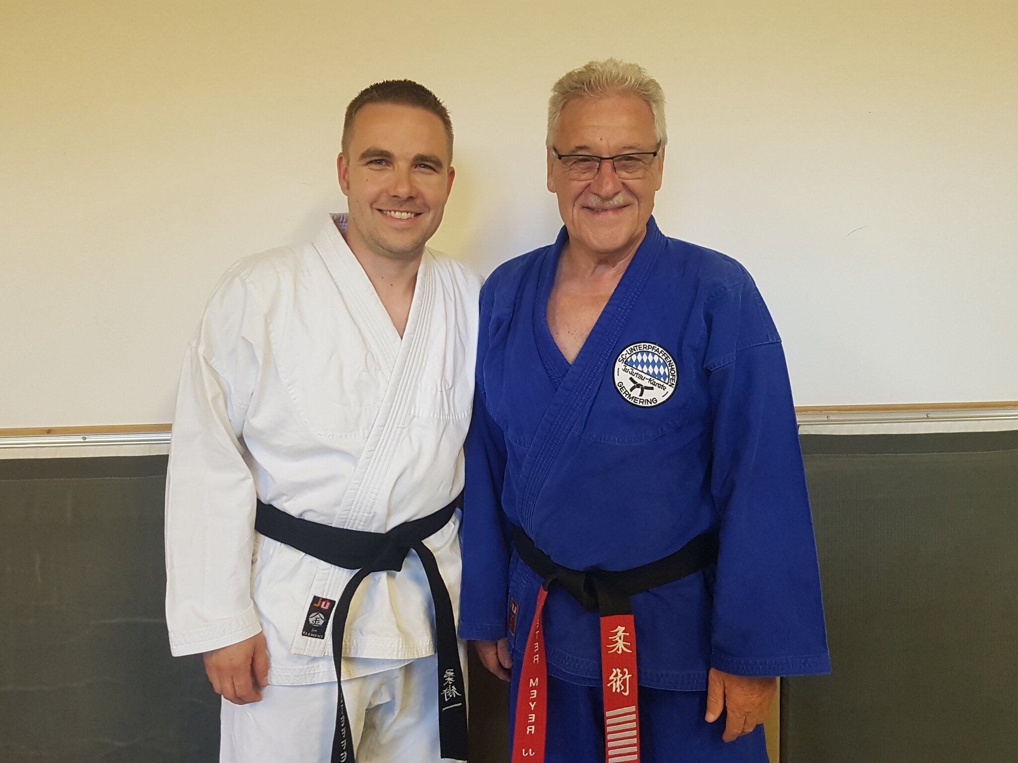 Neuer Dan-Träger Ju-Jutsu beim SCUG - Germering