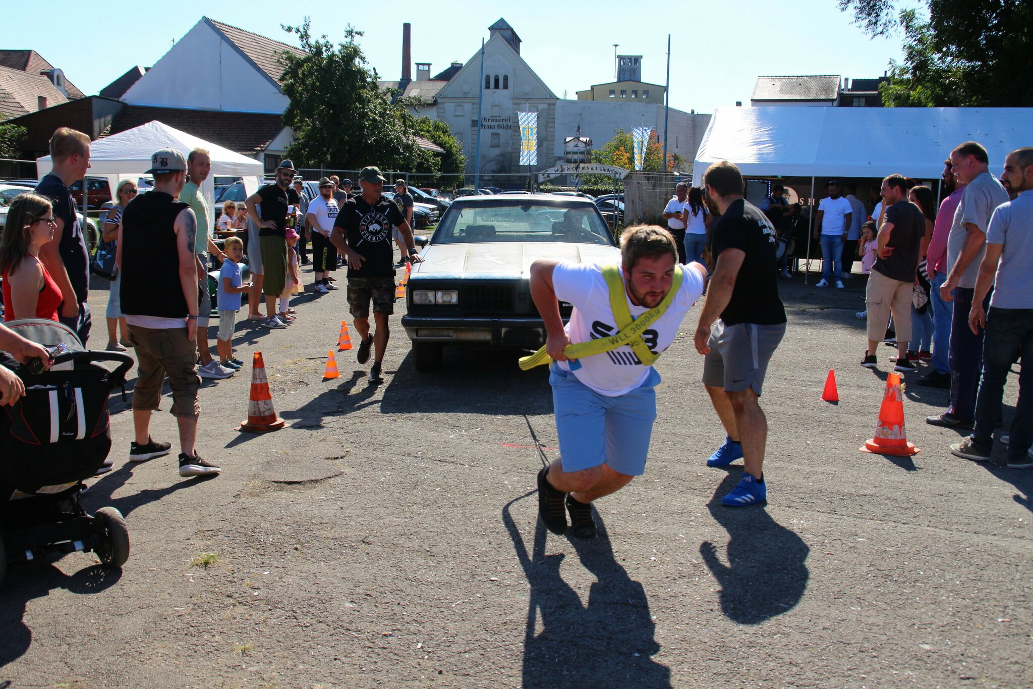 US Car Pulling (Auto ziehen) - Donauwörth