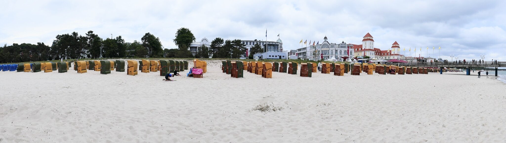 Die Ostseestrände gehören über Ostern den Möwen! - Essen