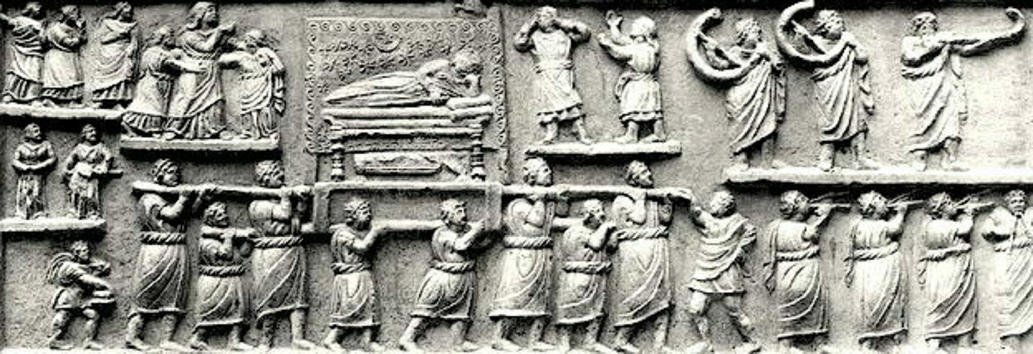 Mit Stolz und Pomp den Toten mit den Ahnen zusammen bringen. (Pompa ...