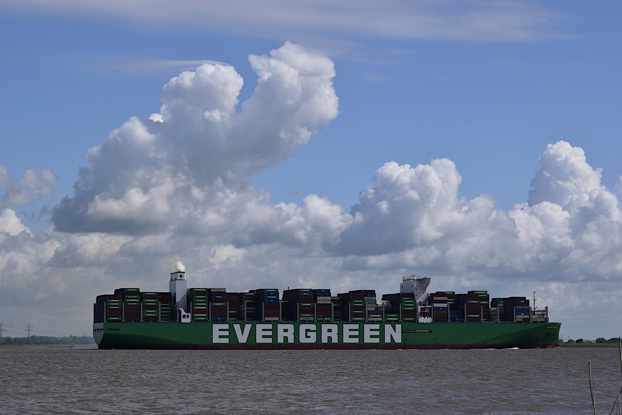 Schiffe gucken.......... EVERGREEN 'EVER ARM' - Bad Arolsen