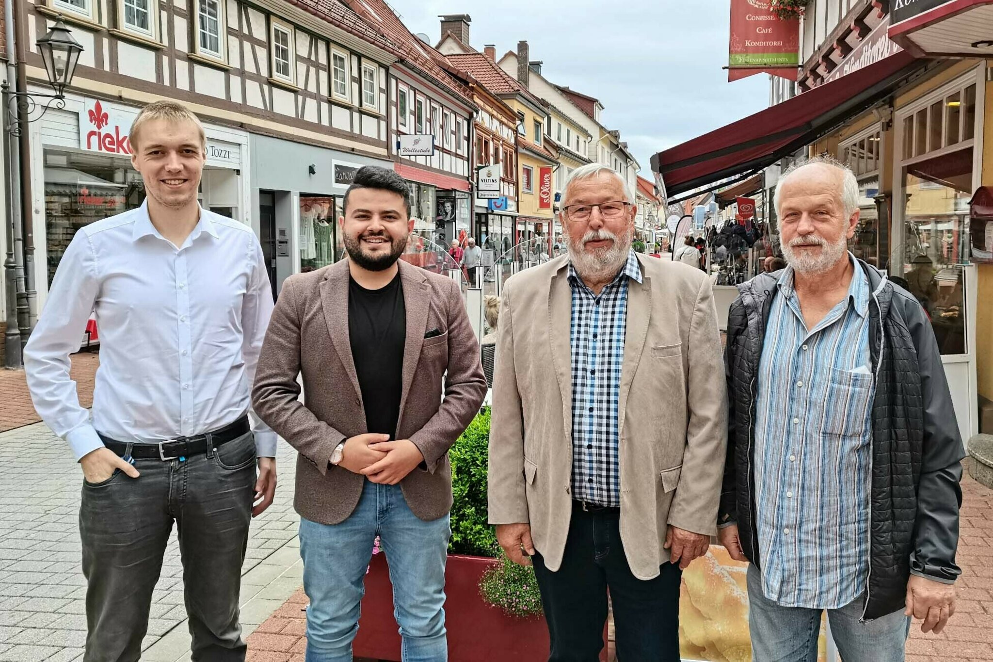 NBgS im Gespräch mit dem Landtagskandidaten Ali Abo Hamoud (FDP) - Bad ...