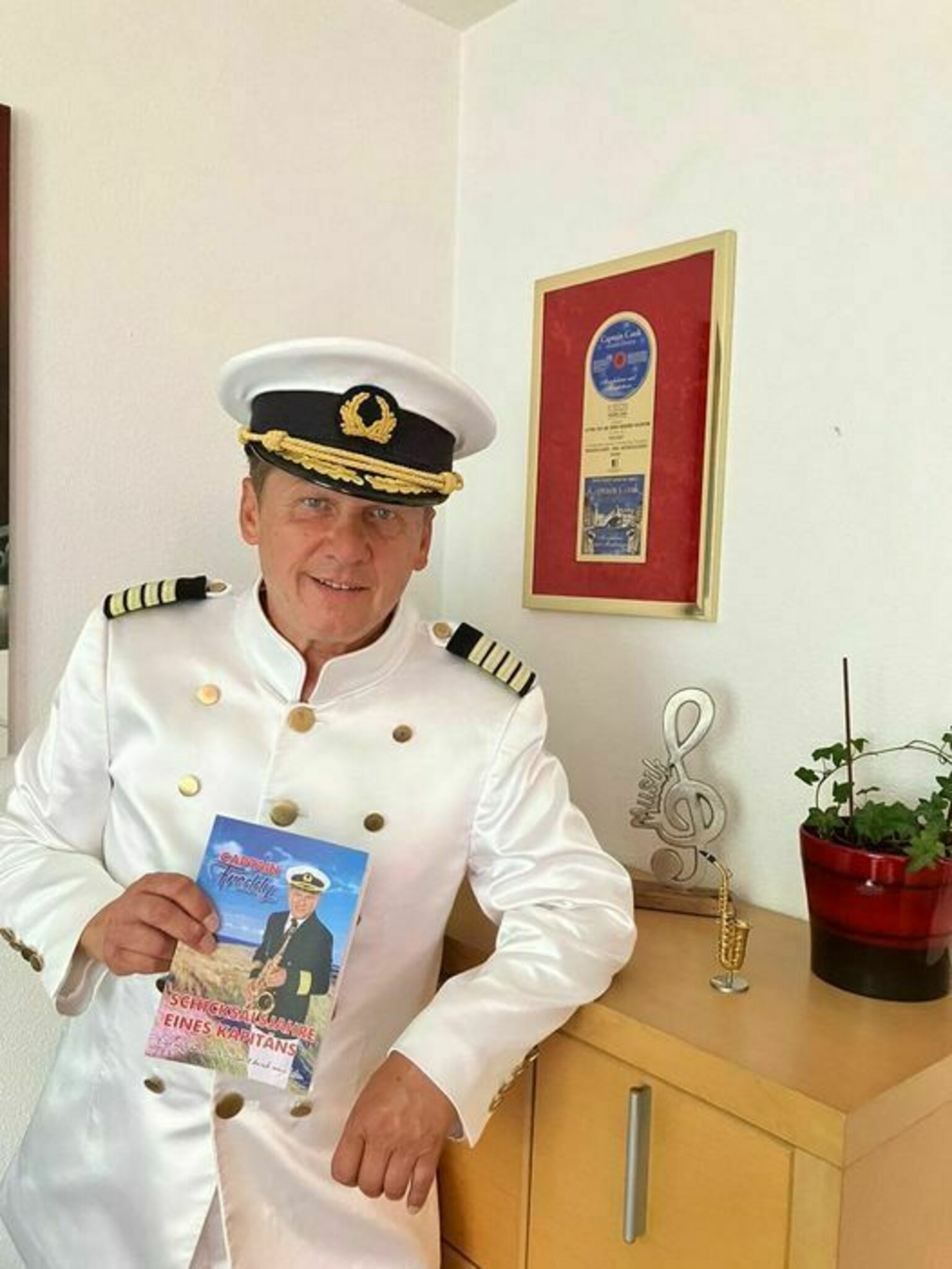 Captain Freddy erzählt in seiner Biographie “Schicksalsjahre eines ...