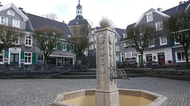 Das Bergische Land: Die historische Altstadt Gräfrath - Solingen