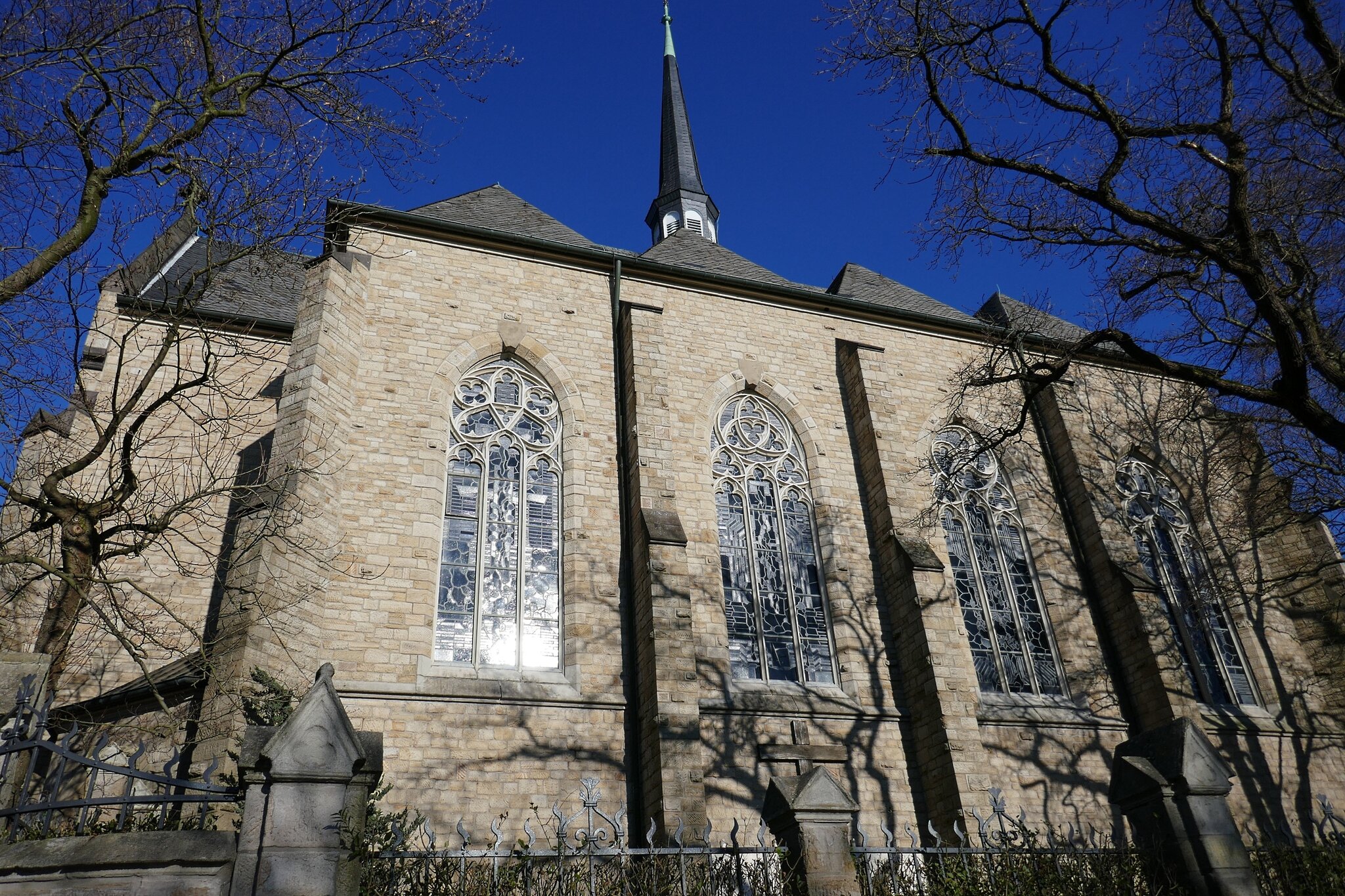Kirchen in Deutschland: St. Kamillus in Essen - Essen