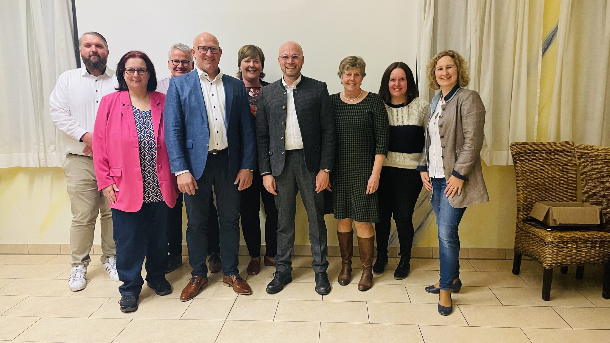 PAM2023: Dr. Mehring sprach in Adelsried: Politischer Aschermittwoch ...