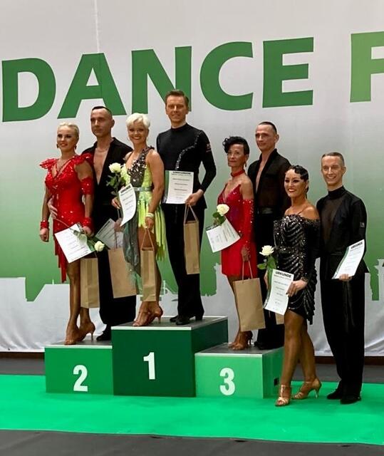 Internationaler Tanzsport der Spitzenklasse: Triumph in Berlin für den TSC dancepoint e.V ...
