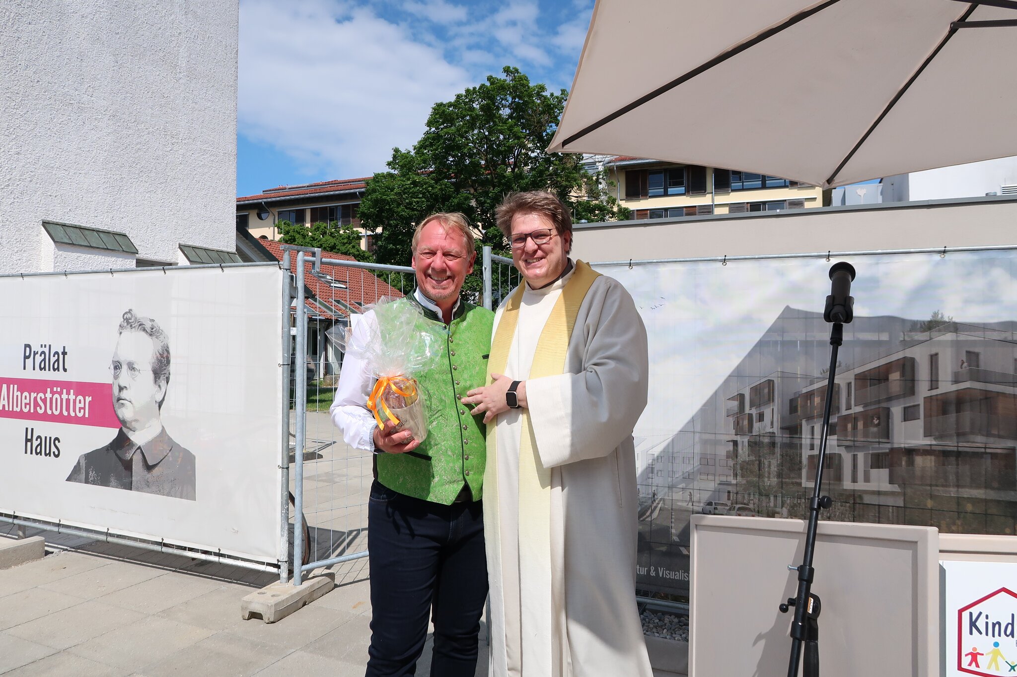 Ehrung mit dem Jakobsbecher: Günther Riebel wird für seinen Einsatz für ...