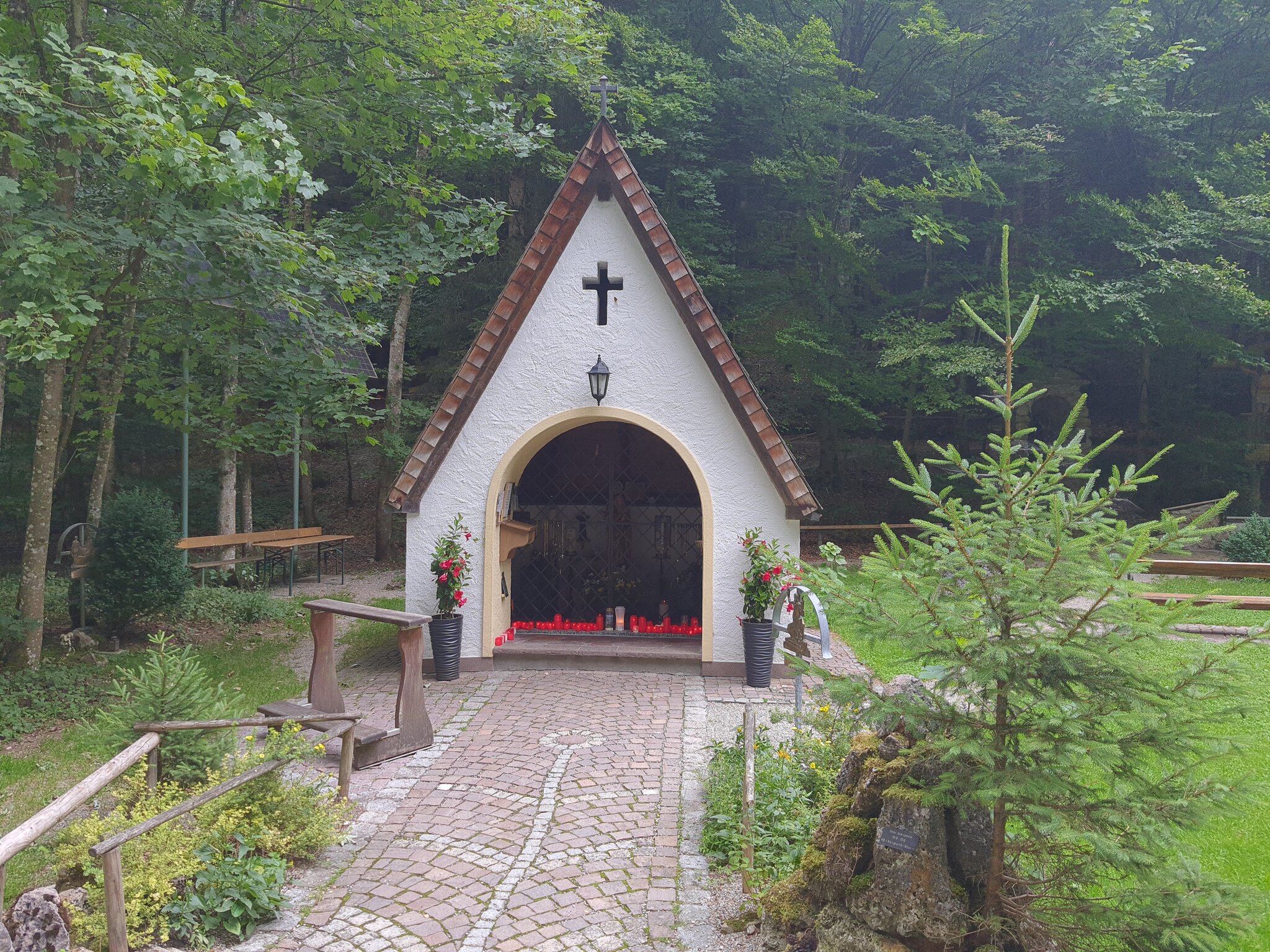 Kraftorte; Natur, Sehenswürdigkeit: Crescentia-Kapelle Dienhausen ...