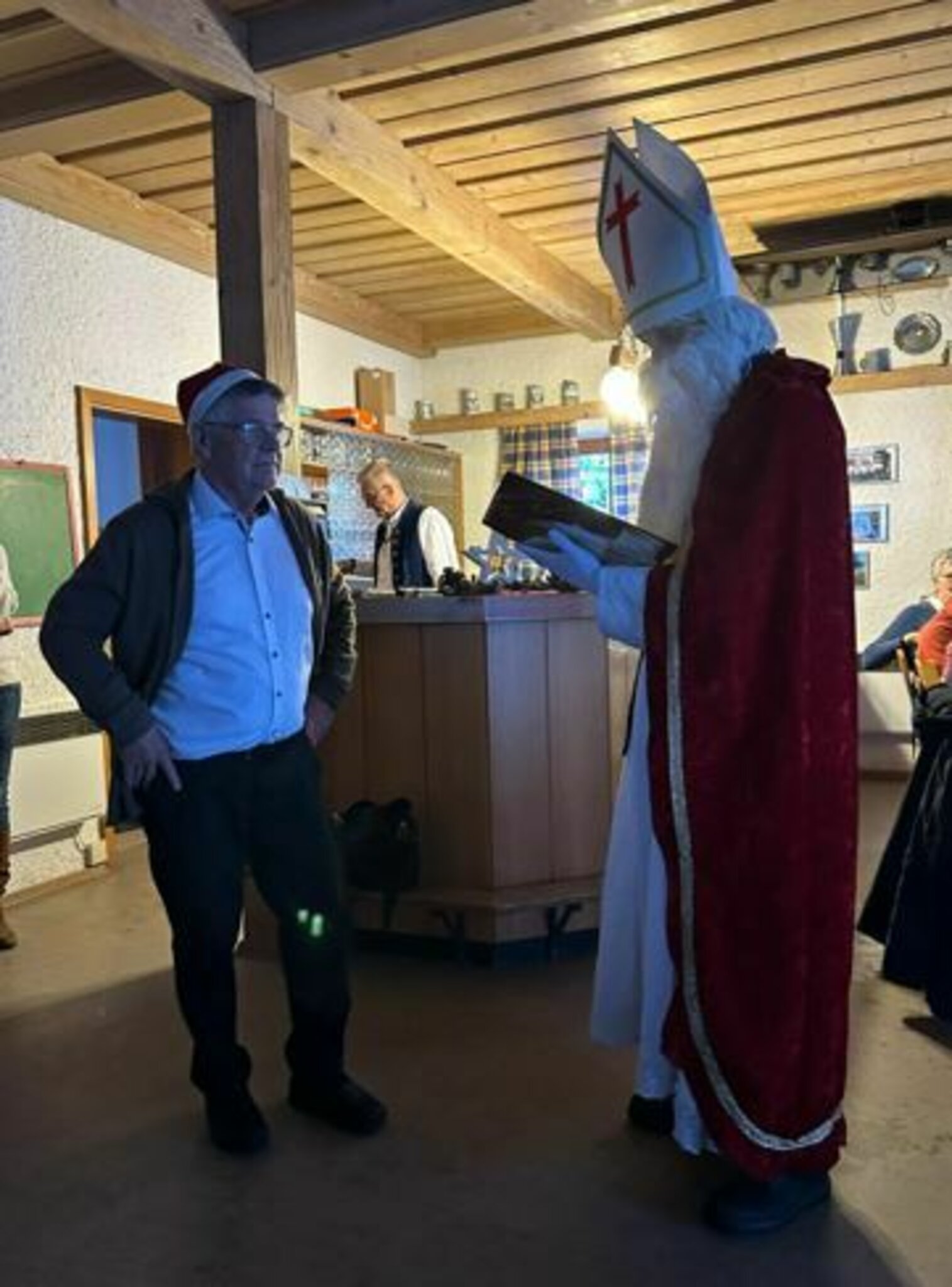HoHoHo!: Nikolaus trifft auf den TCWittelsbach - Aichach