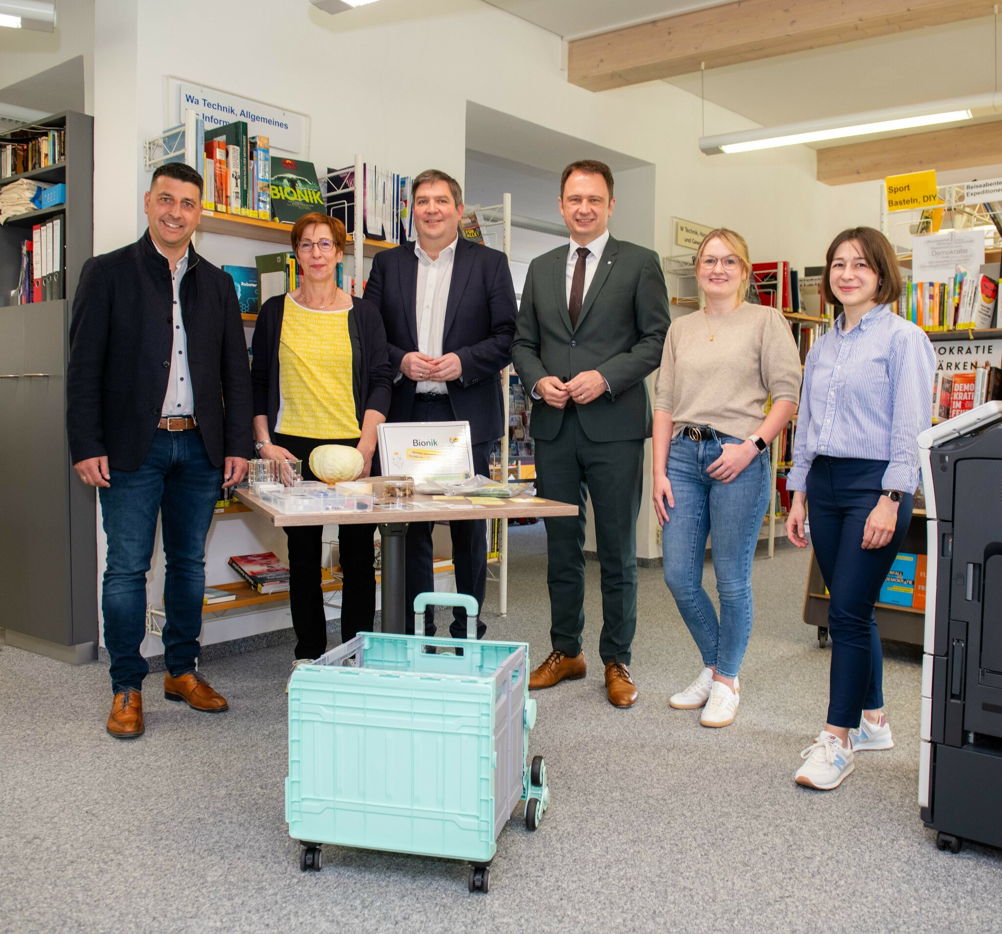 Stadtbücherei Dillingen: Stadtbücherei Dillingen erhält MINT ...