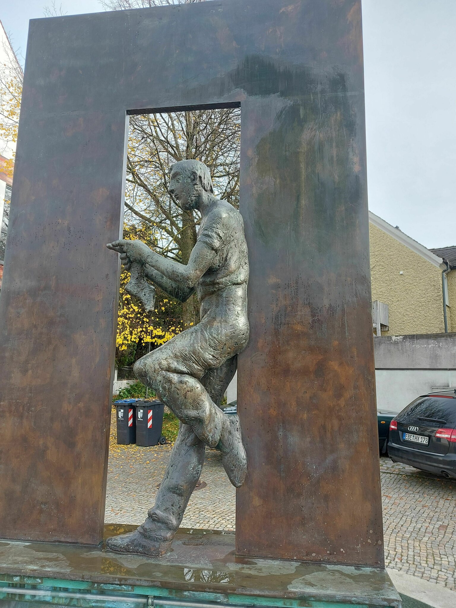 In Schwabmünchen unterwegs: Plastische Kunstwerke - Schwabmünchen